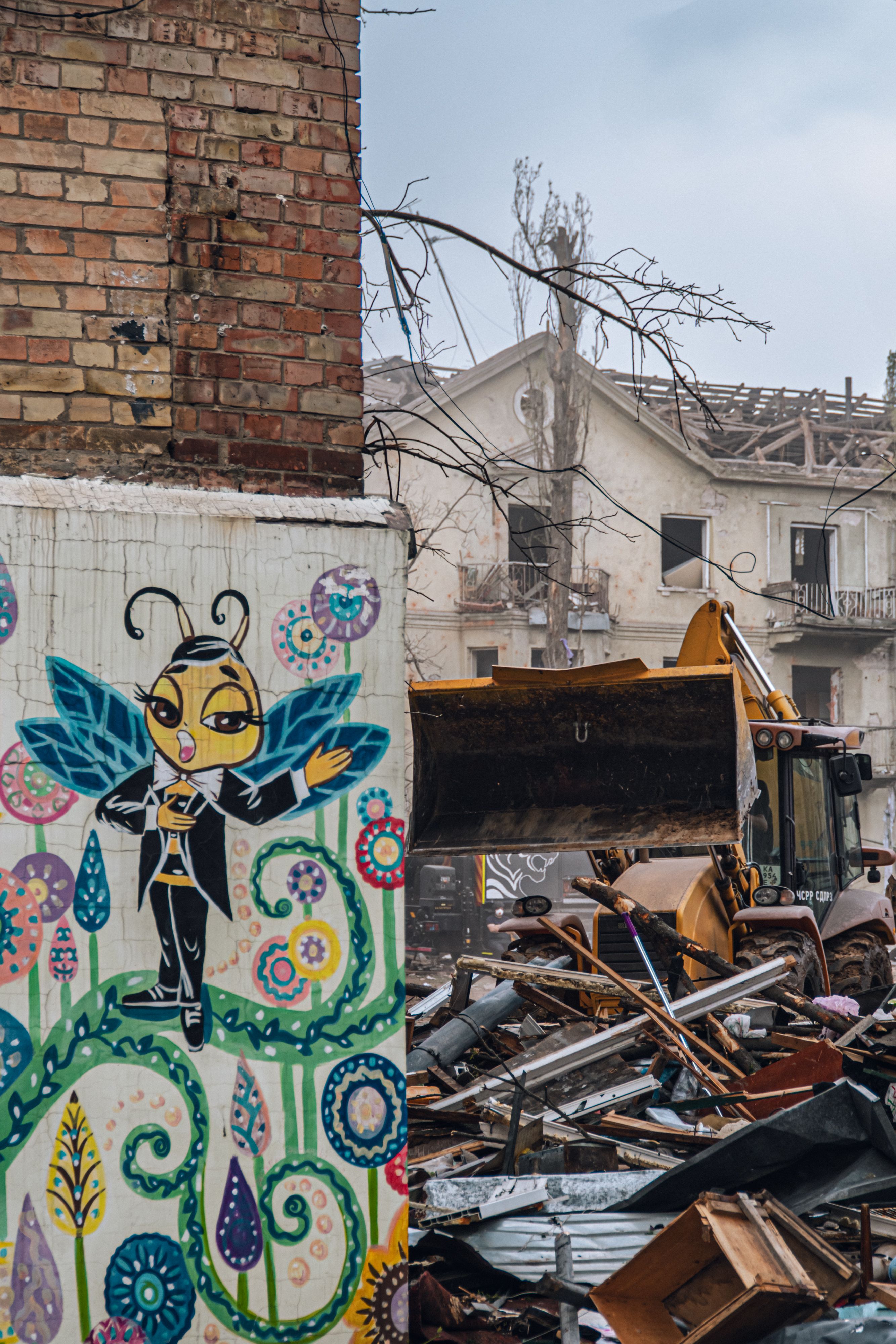 Destroyed City Photos, Download The BEST Free Destroyed City Stock ...