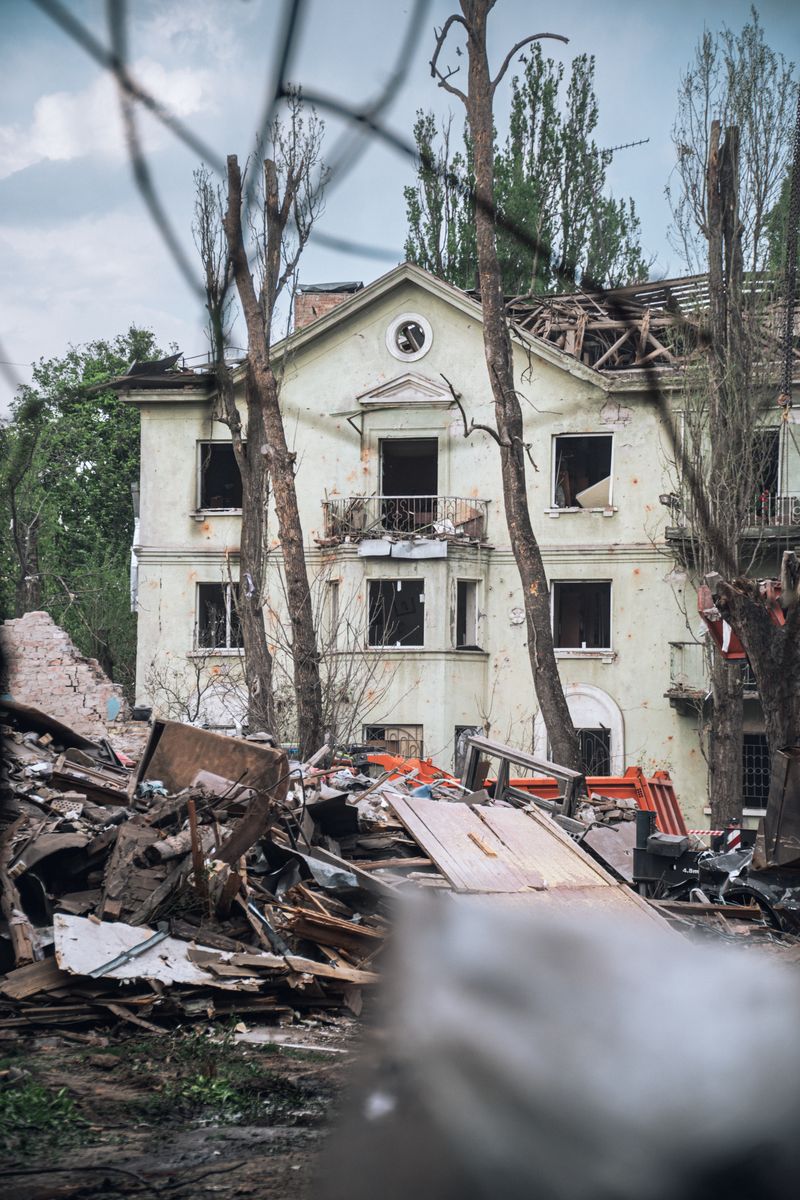 Destroyed City Background Photos, Download The BEST Free Destroyed City ...