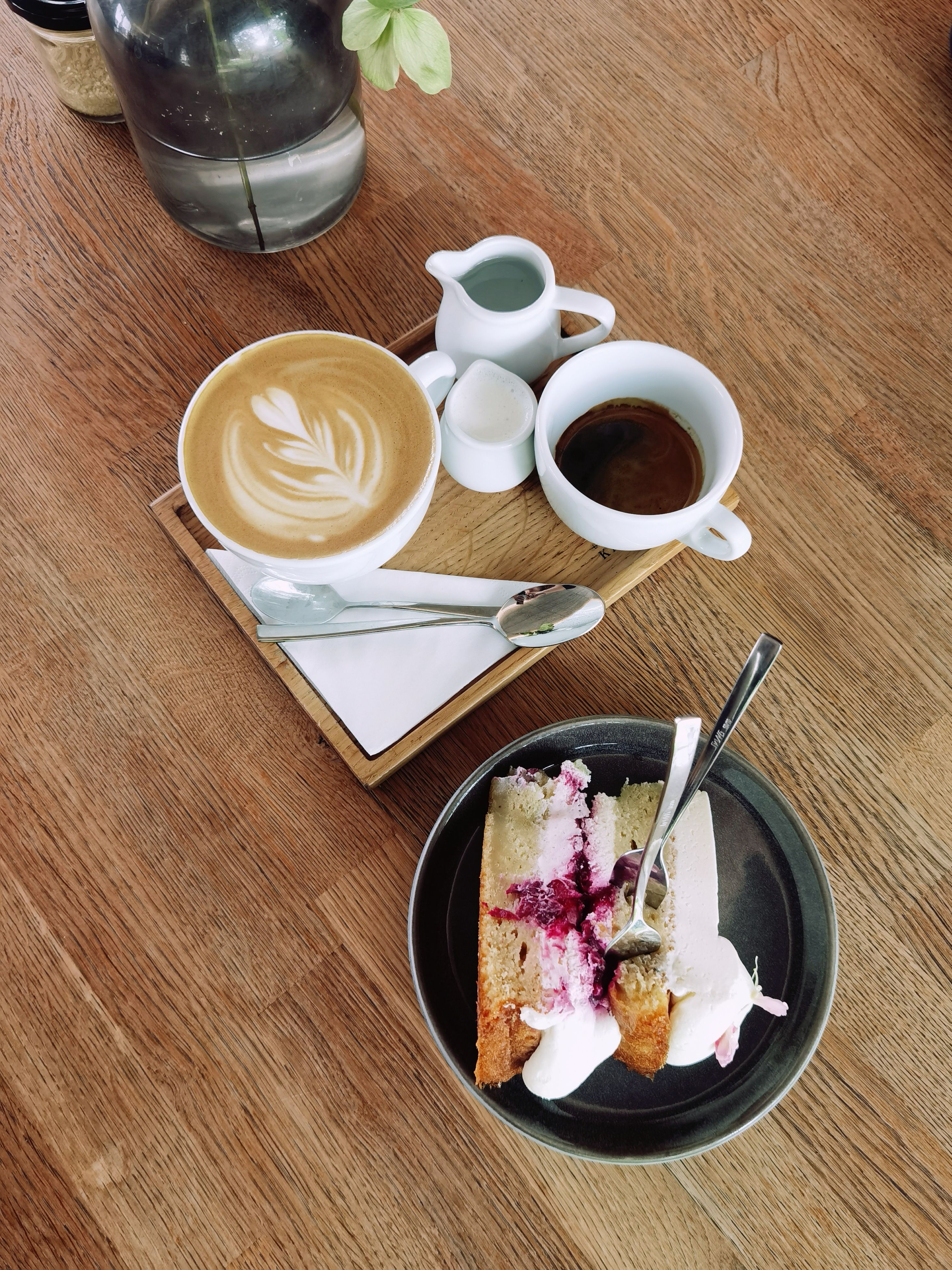 Latte Art and Dessert with Cake and Coffee · Free Stock Photo