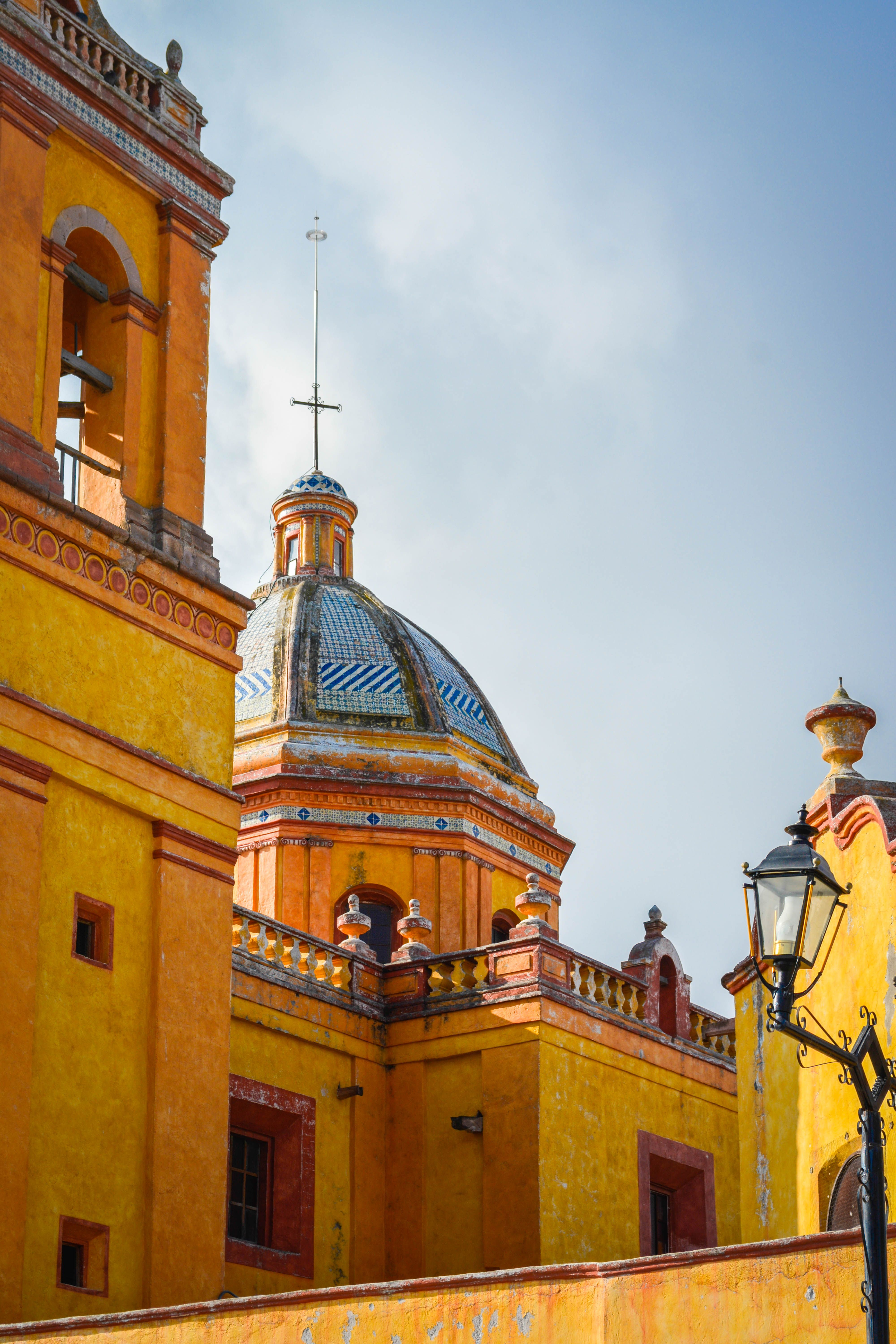 Colorful Historic Church in Cadereyta, Querétaro · Free Stock Photo