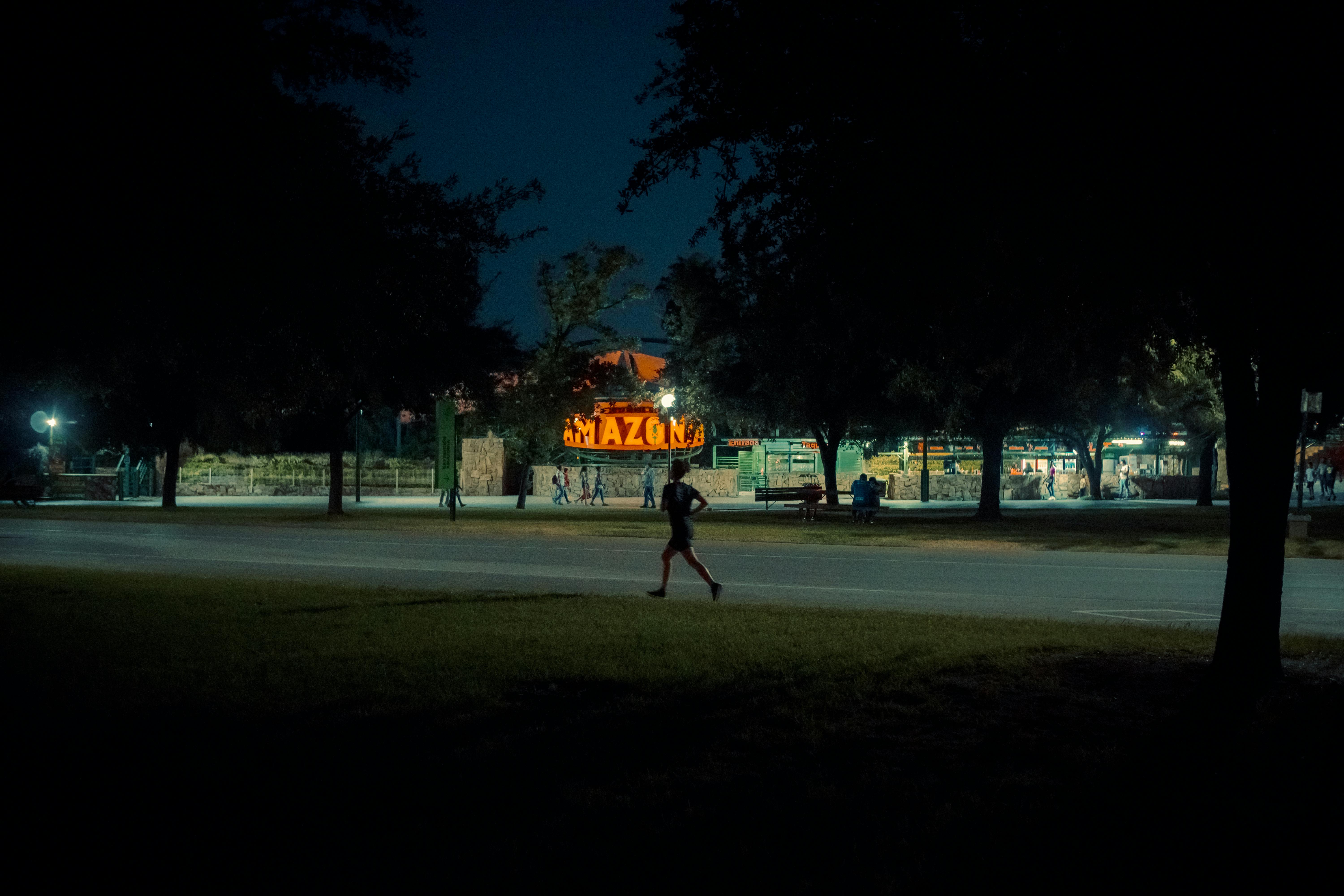 Dark Cinematic Running Photos, Download The BEST Free Dark Cinematic ...