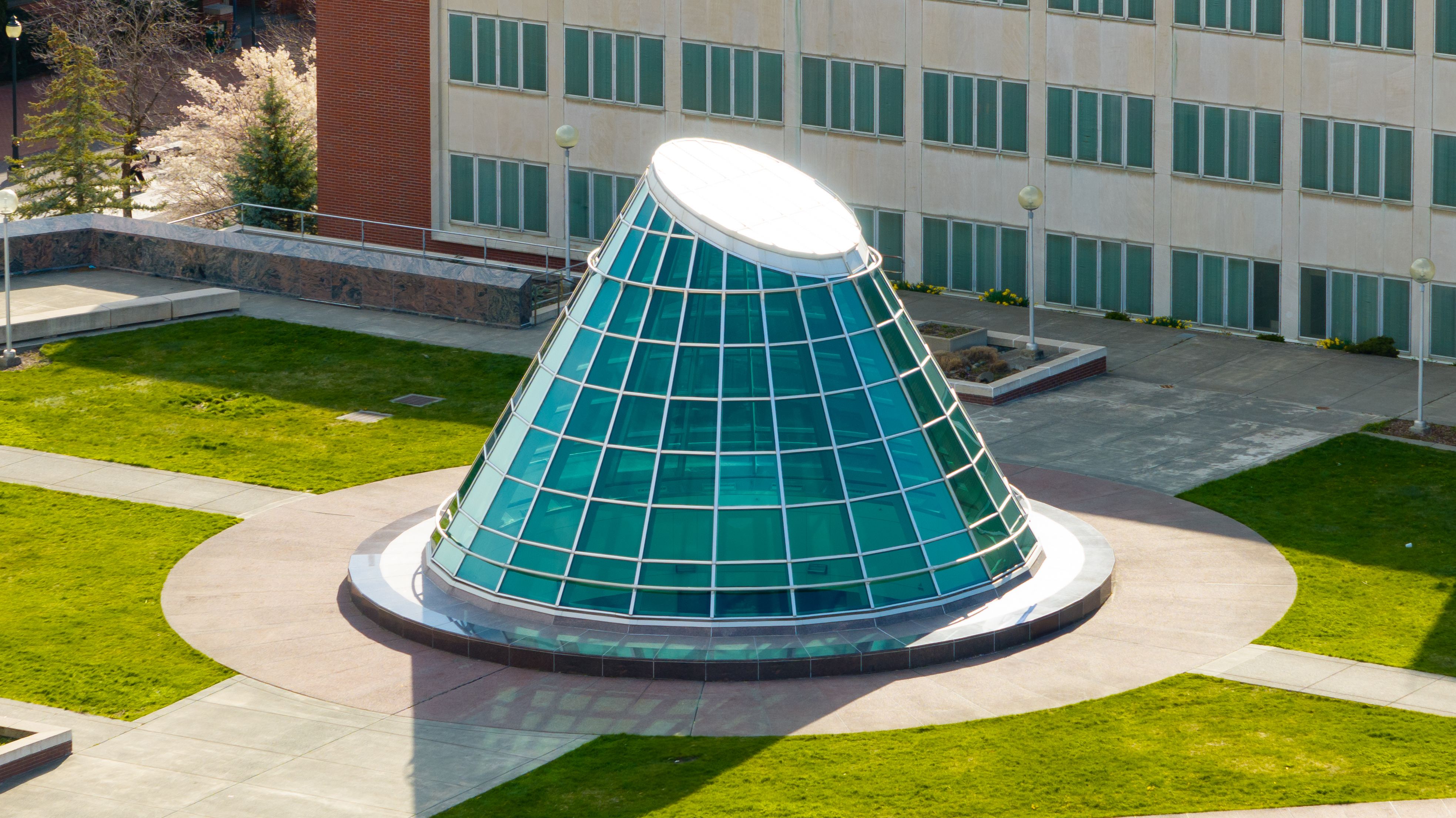Aerial View of Glass Structure at Washington State University · Free ...