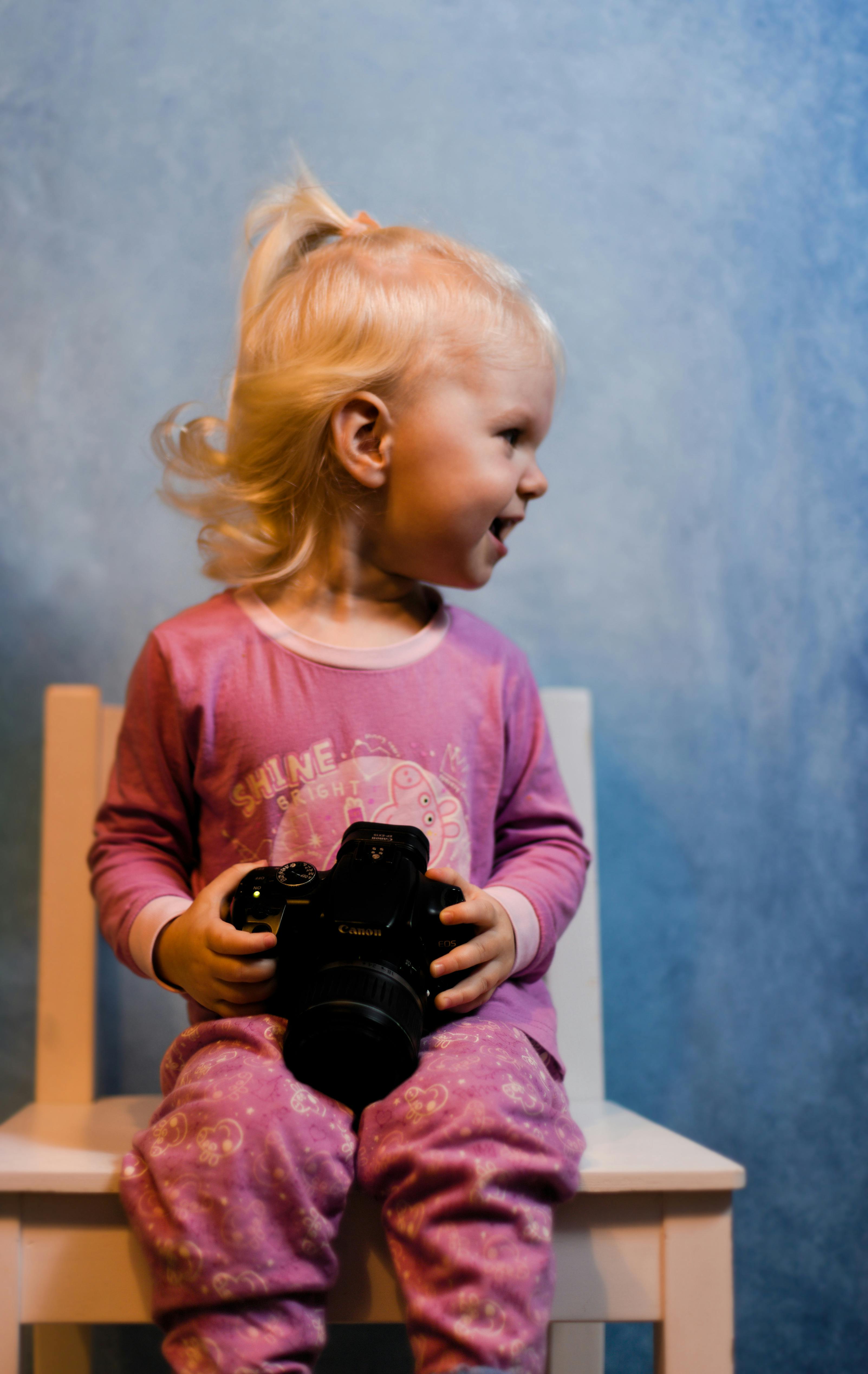 Girls+Bubs Photos, Download The BEST Free Girls+Bubs Stock Photos & HD ...