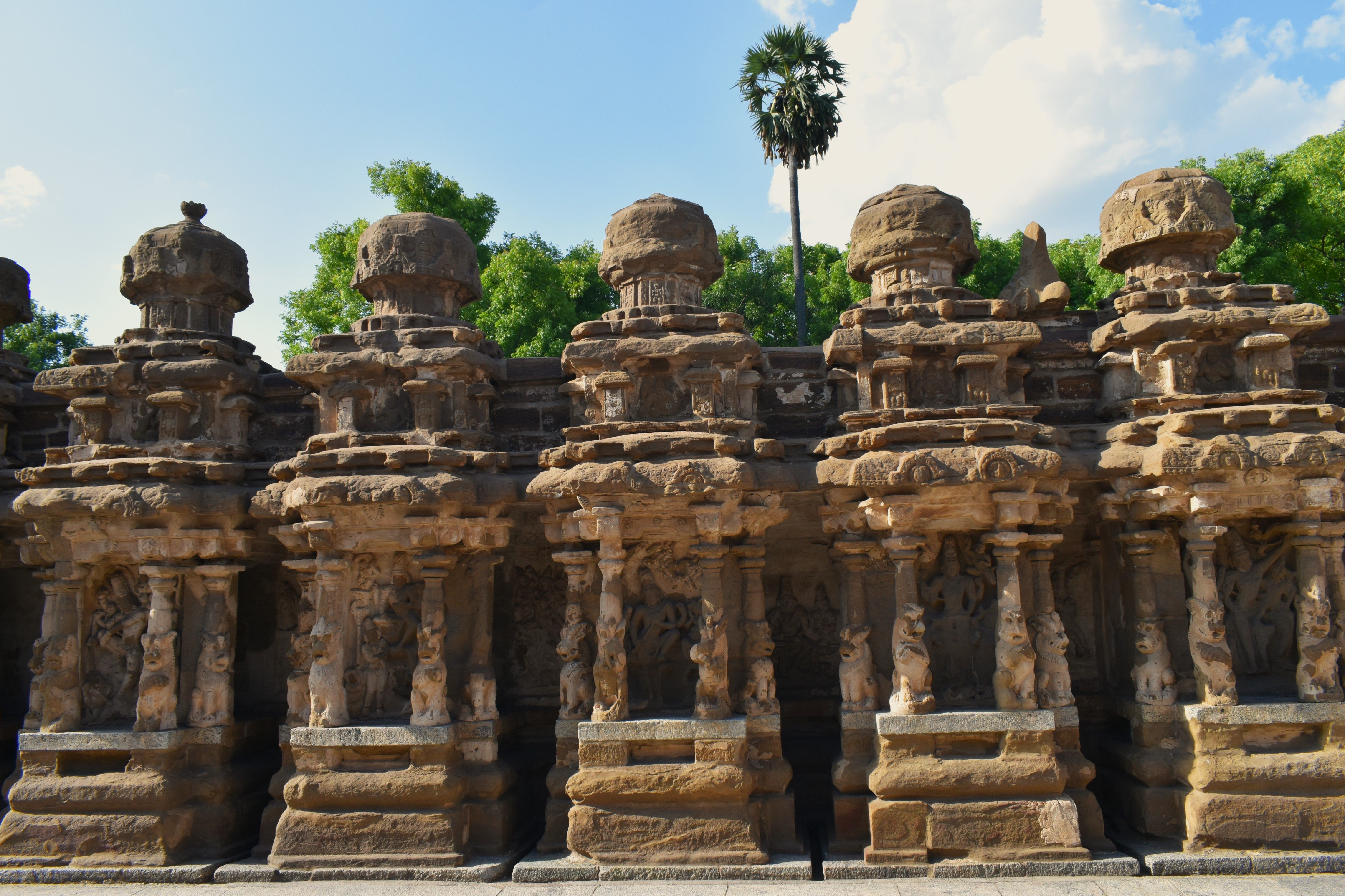 Majestic Ancient Indian Temple Architecture · Free Stock Photo