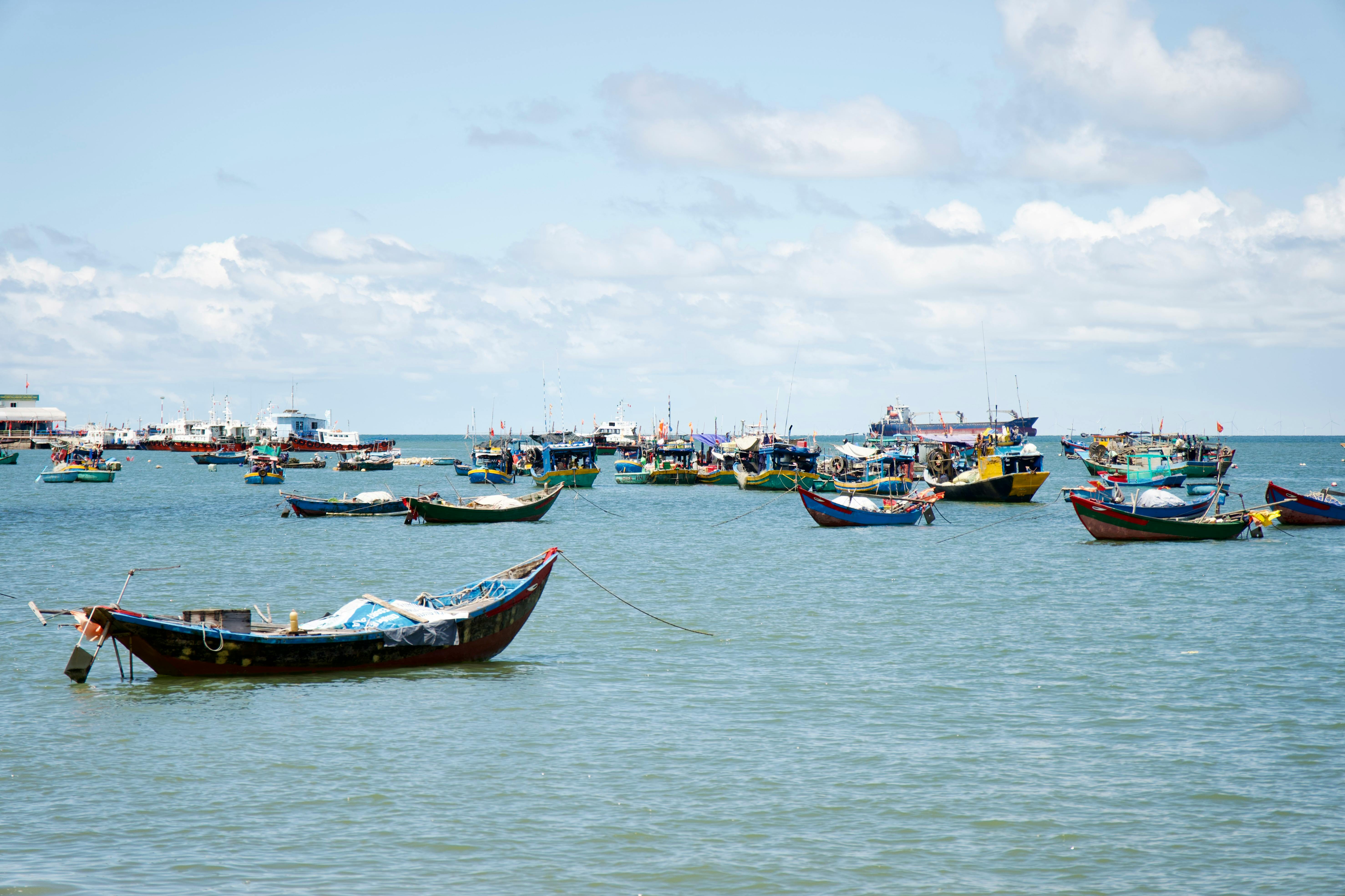 Fleet Photos, Download The BEST Free Fleet Stock Photos & HD Images