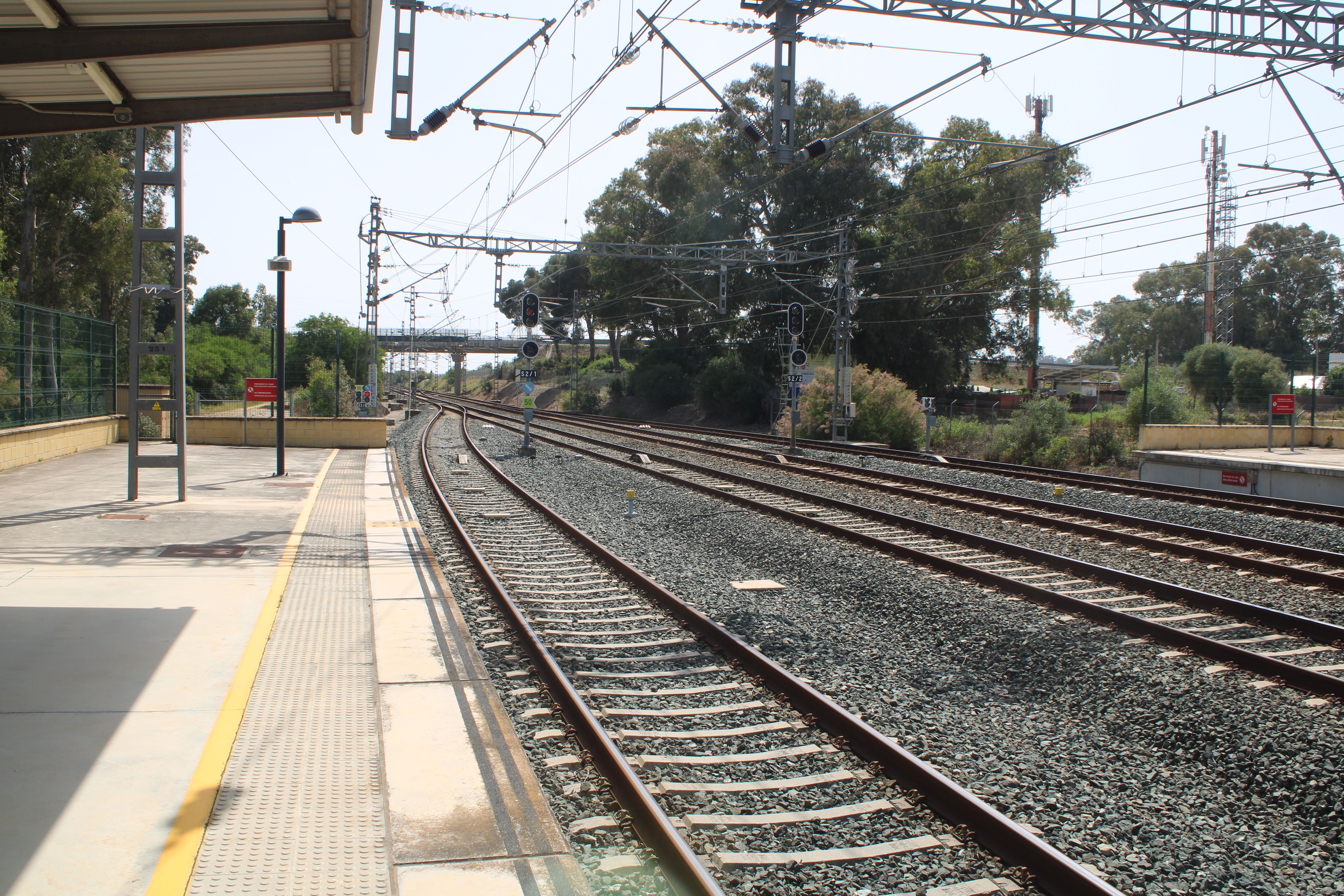 Spanish Station Photos, Download The BEST Free Spanish Station Stock ...