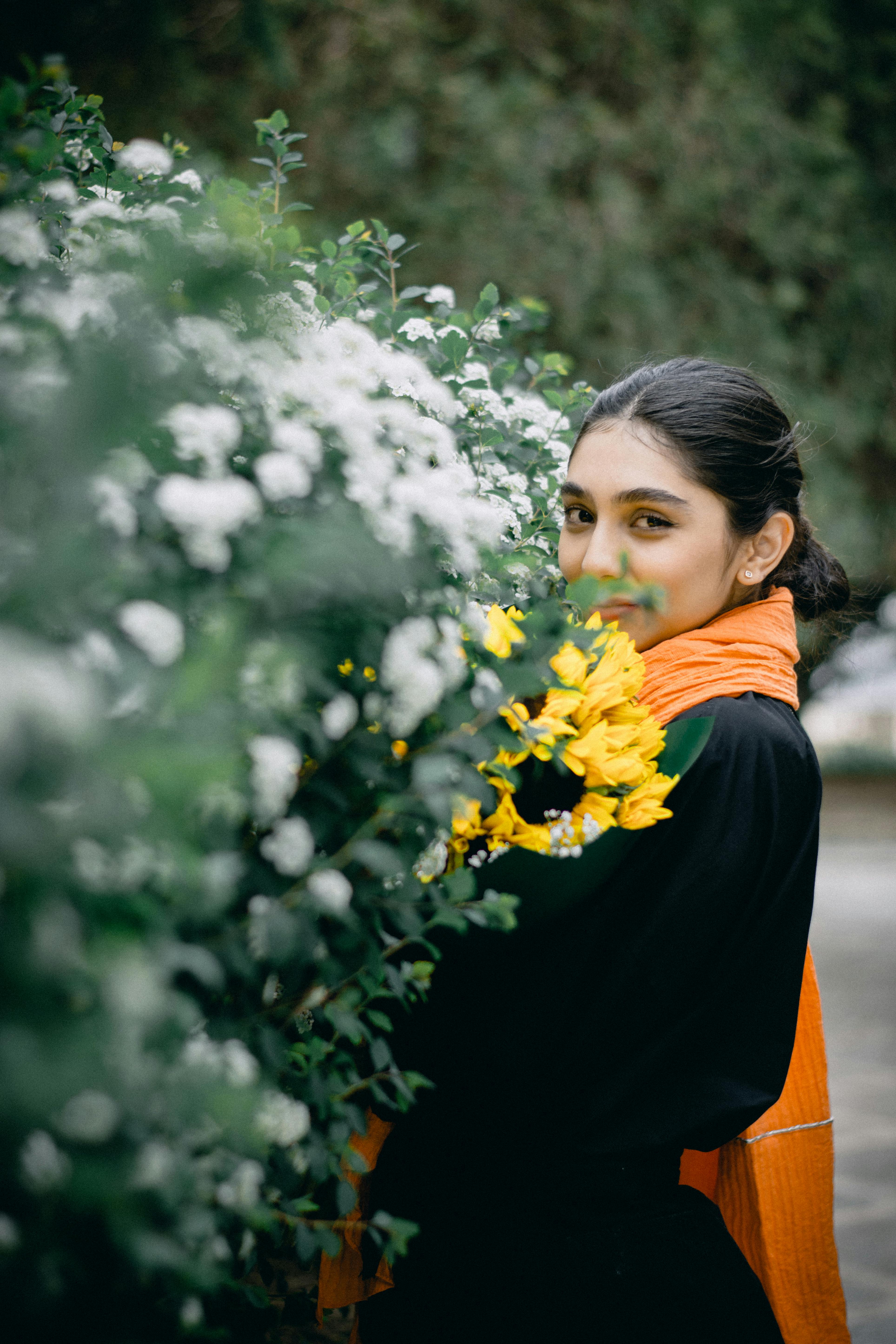 Yolobit Girl Photos, Download The BEST Free Yolobit Girl Stock Photos & HD Images