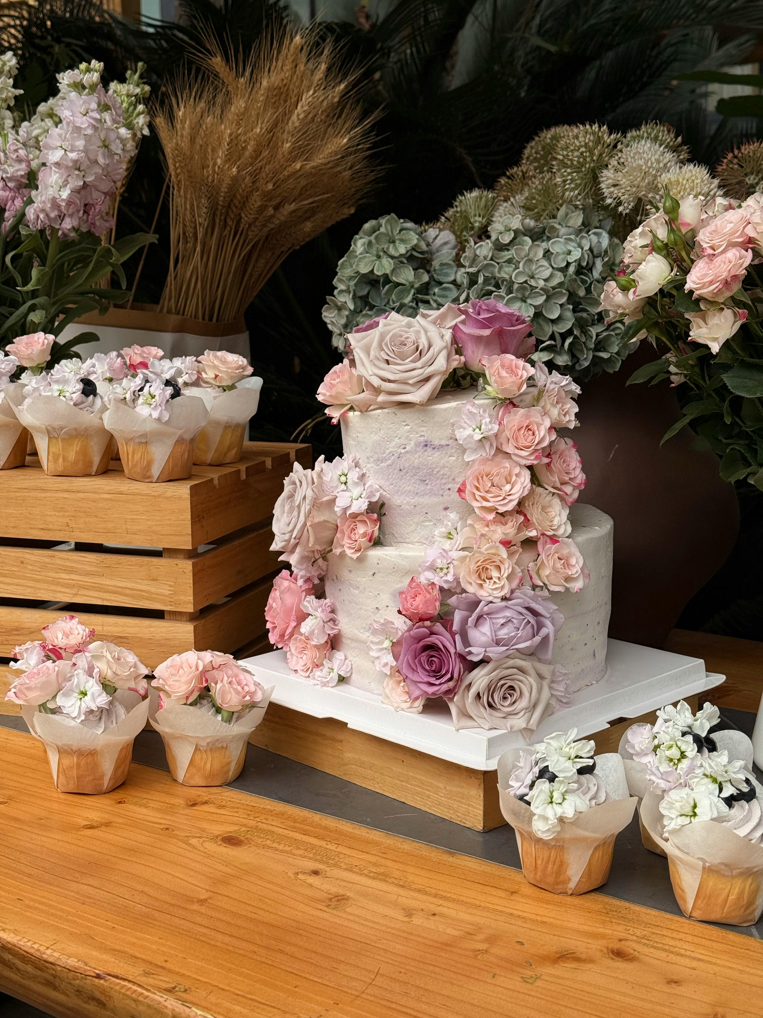 Wedding Cake Structure Photos, Download The BEST Free Wedding Cake ...