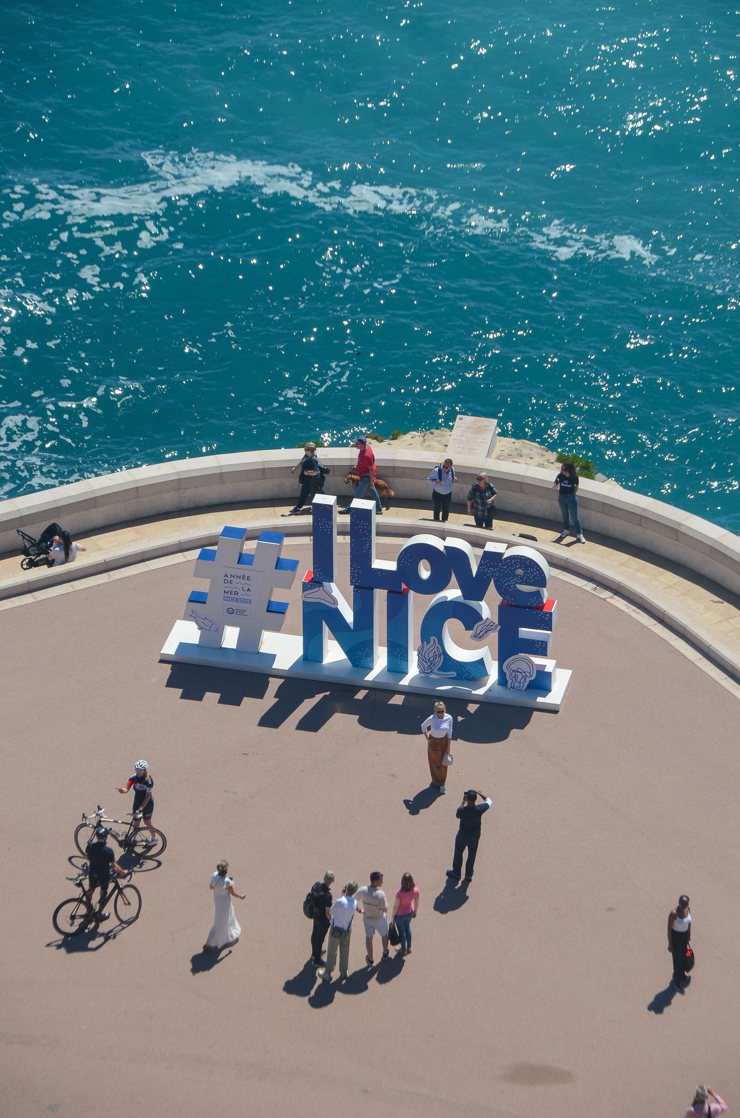 Nice+Cleavage Photos, Download The BEST Free Nice+Cleavage Stock Photos ...