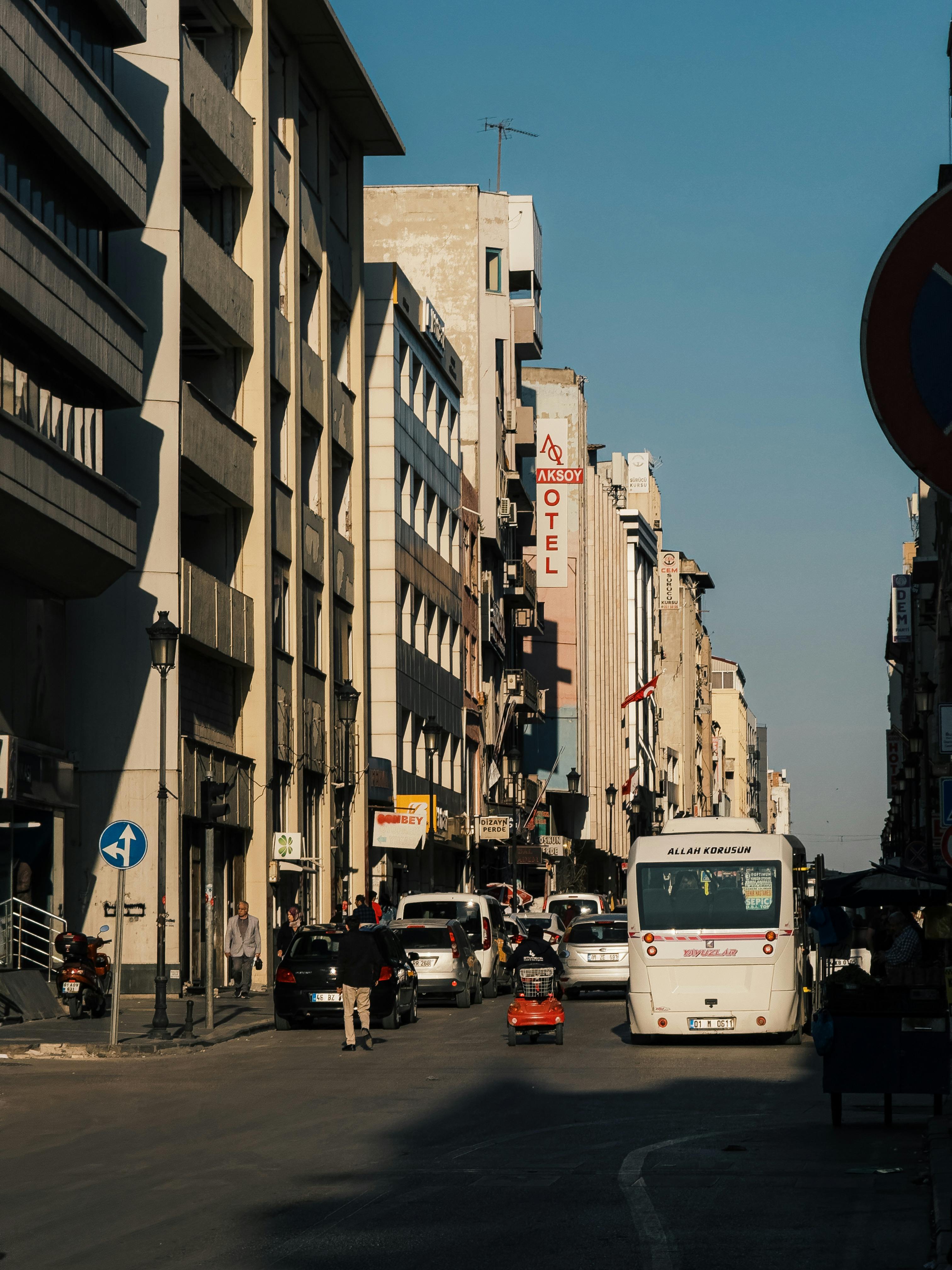 Dam Rajina Bus Photos, Download The BEST Free Dam Rajina Bus Stock ...