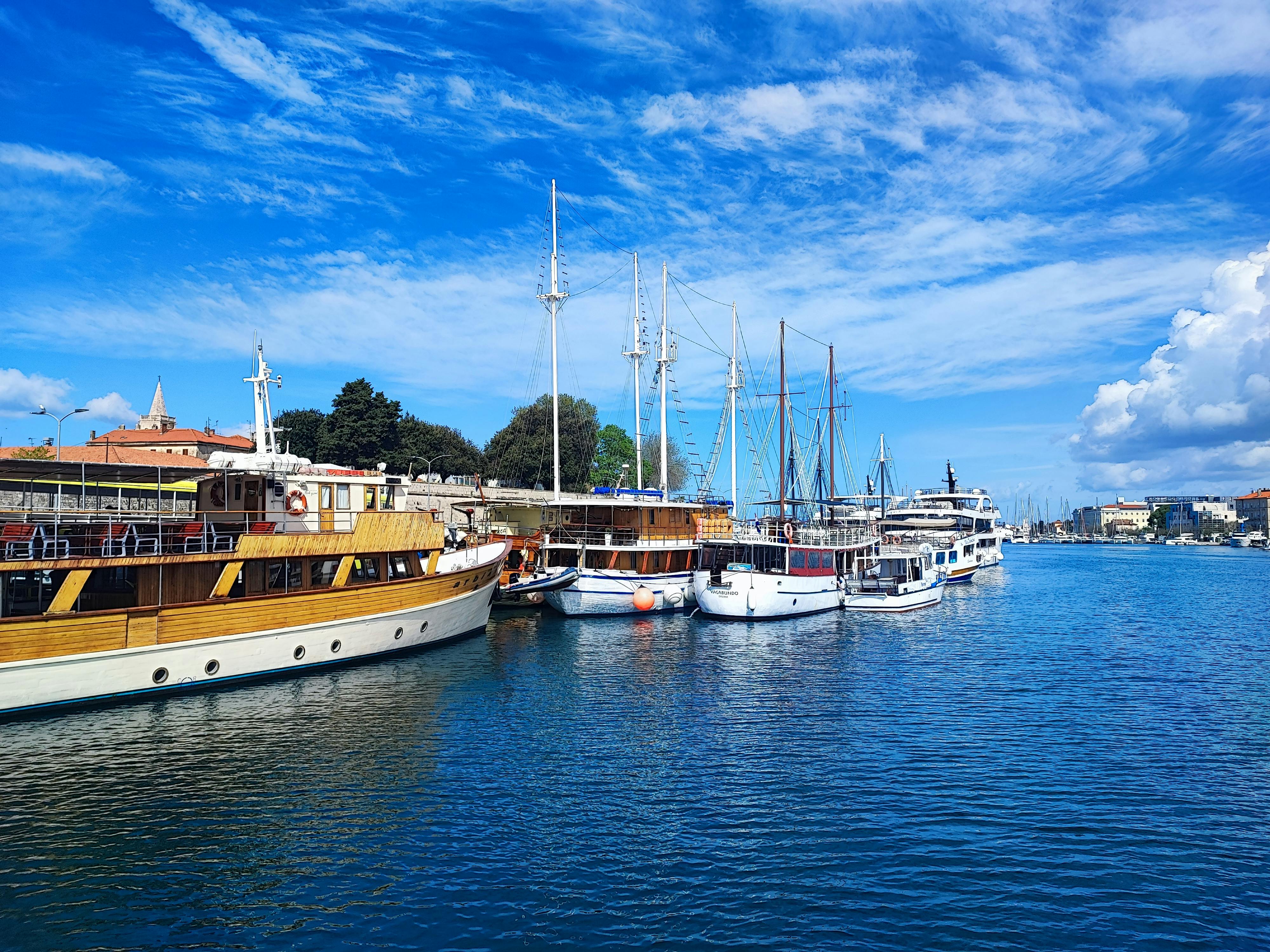 Sailboats in Zadar's Scenic Harbor · Free Stock Photo