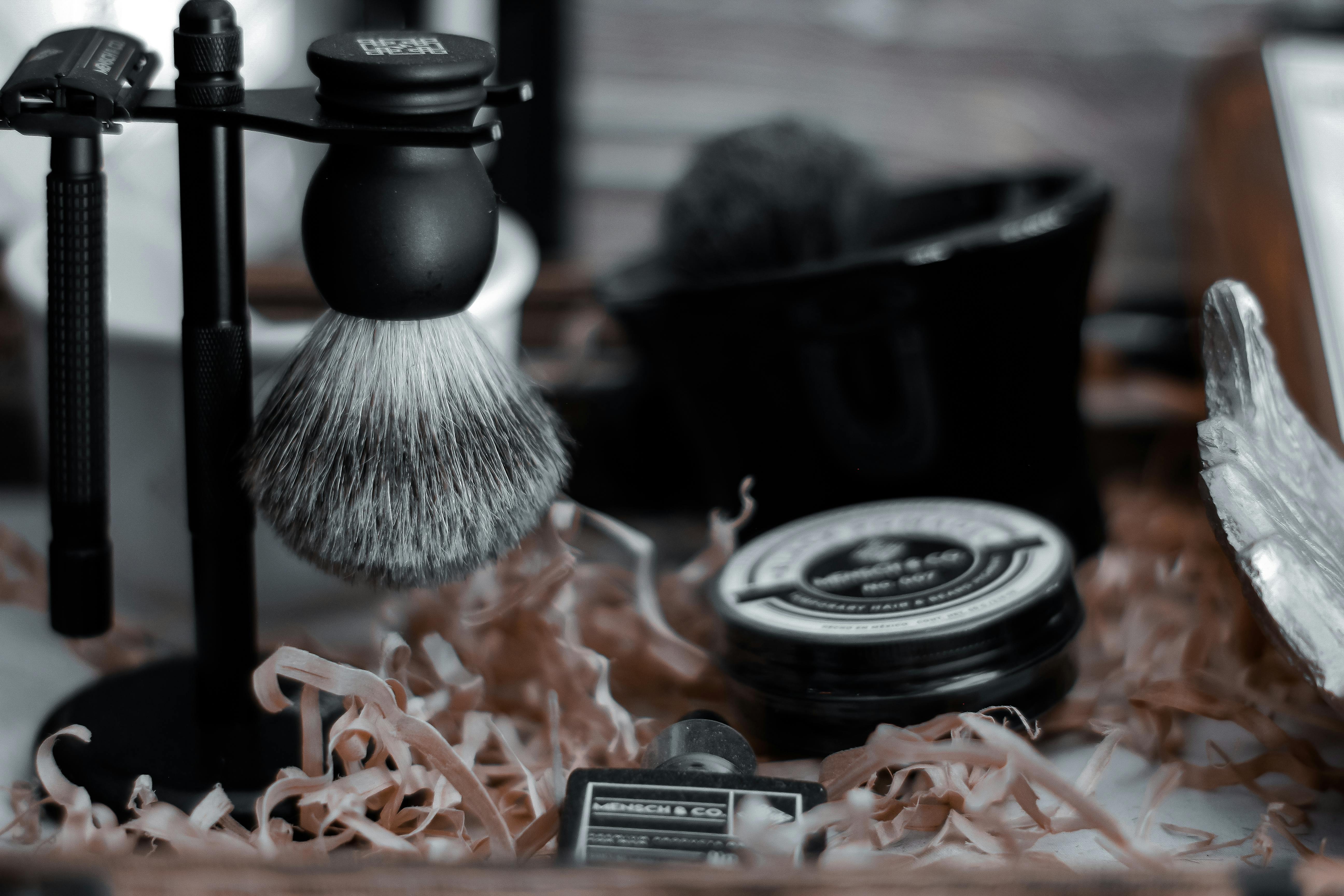 Classic Shaving Tools in Modern Barbershop · Free Stock Photo