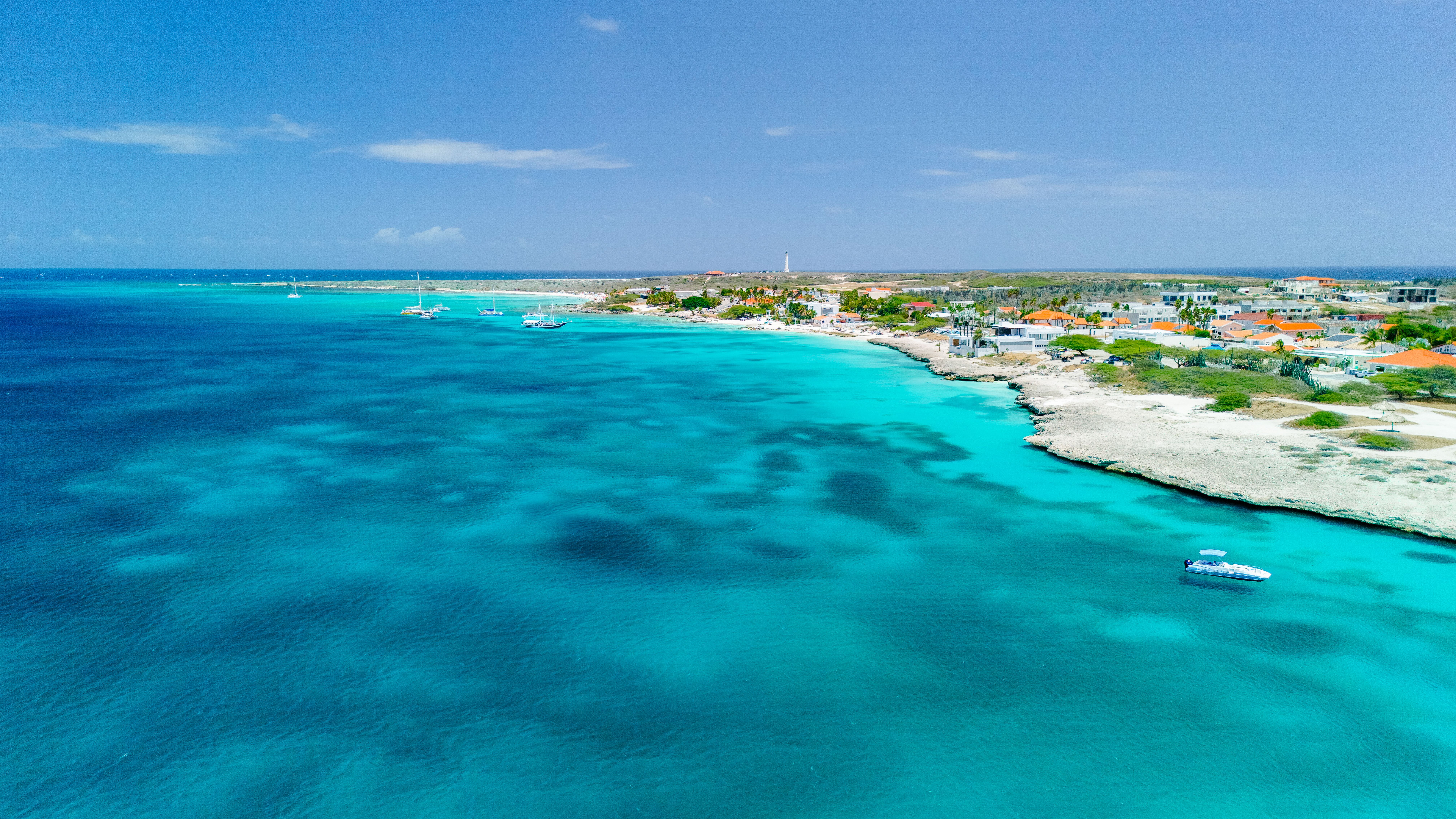 Stunning Aerial View of Aruba's Turquoise Coastline · Free Stock Photo