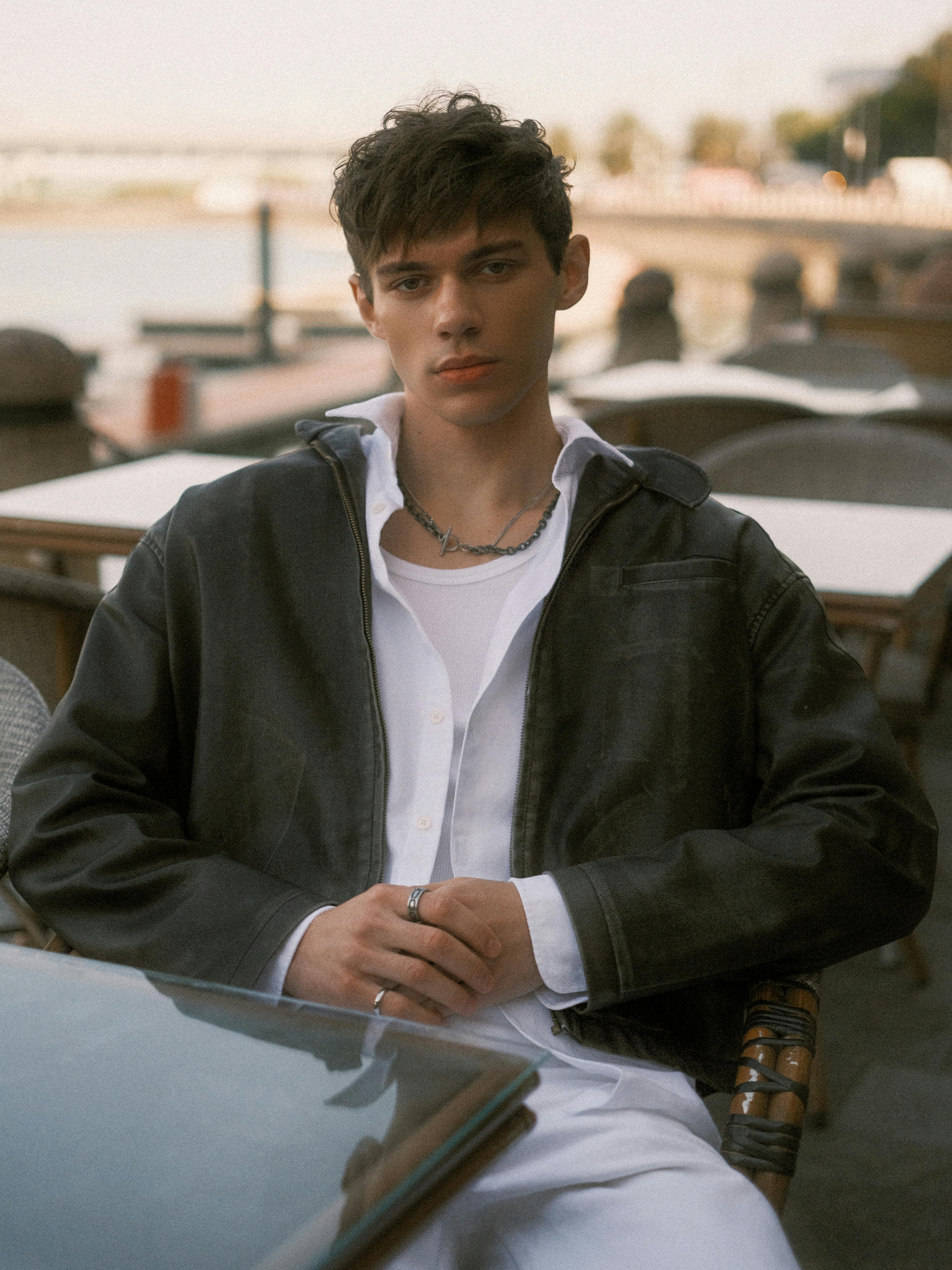 Young Model Imx Photos, Download The BEST Free Young Model Imx Stock ...