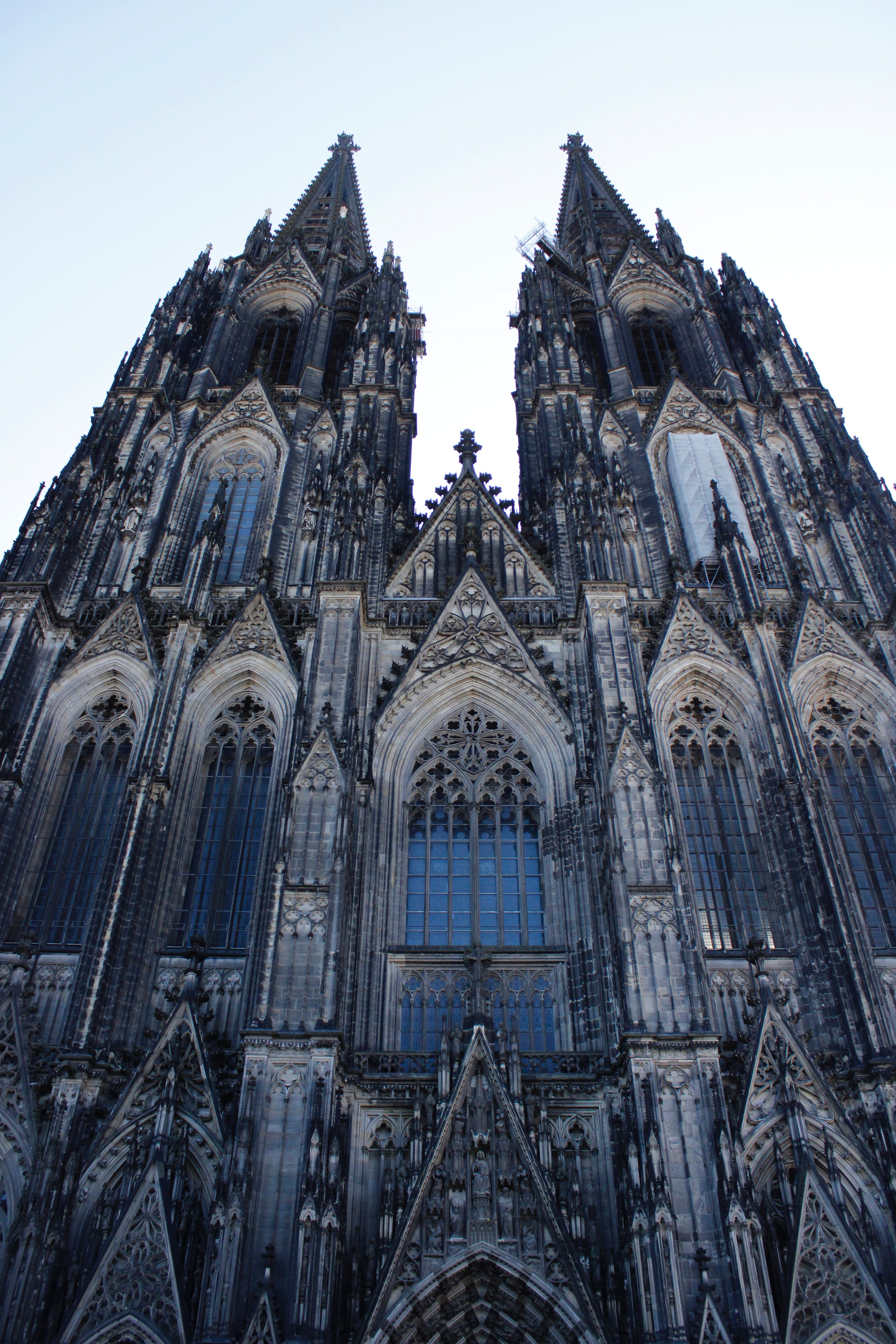 Stunning Facade of Cologne Cathedral · Free Stock Photo