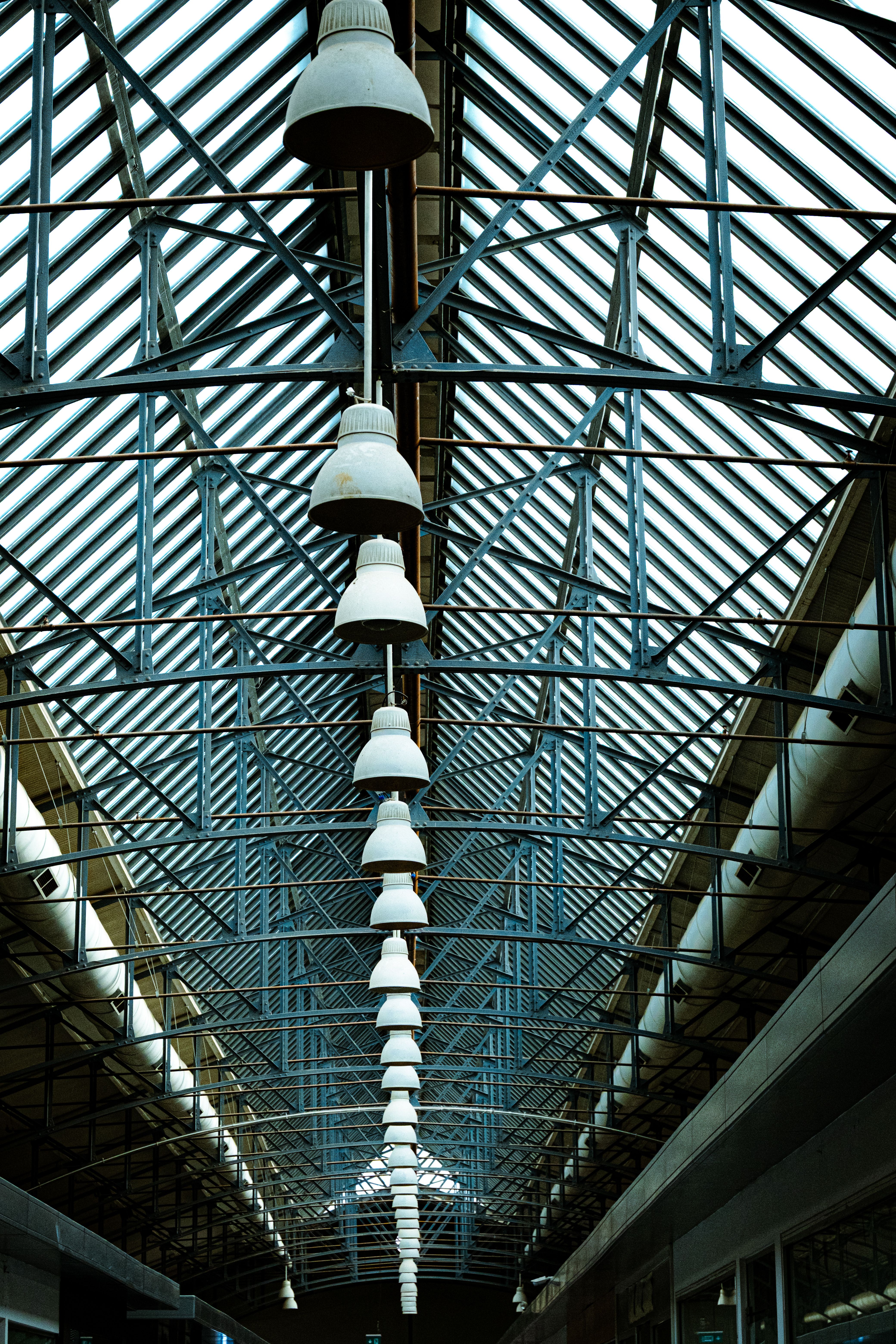 Industrial Ceiling with Geometric Patterns in Mall · Free Stock Photo