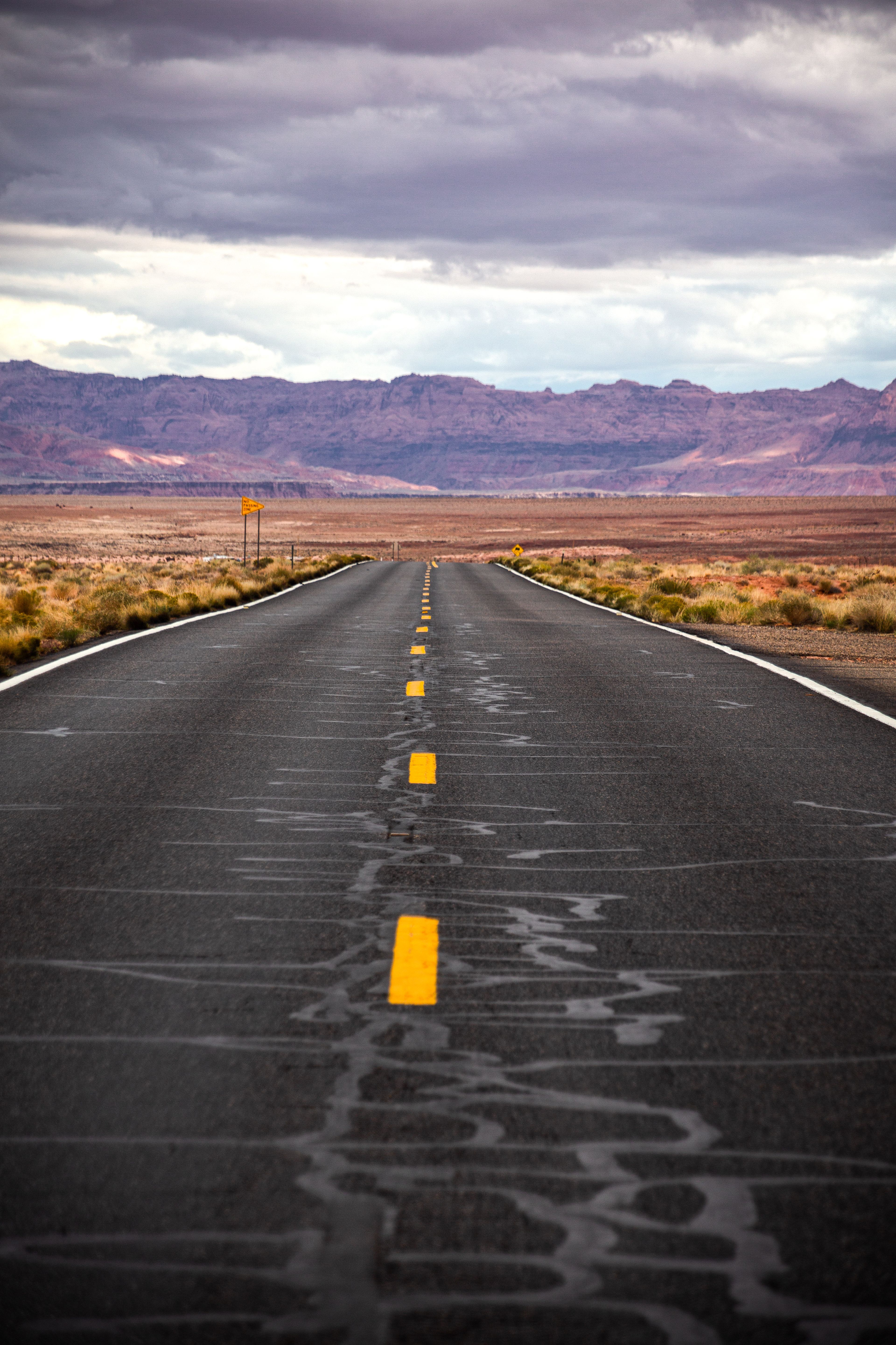 Scenic Desert Highway in Marble Canyon · Free Stock Photo