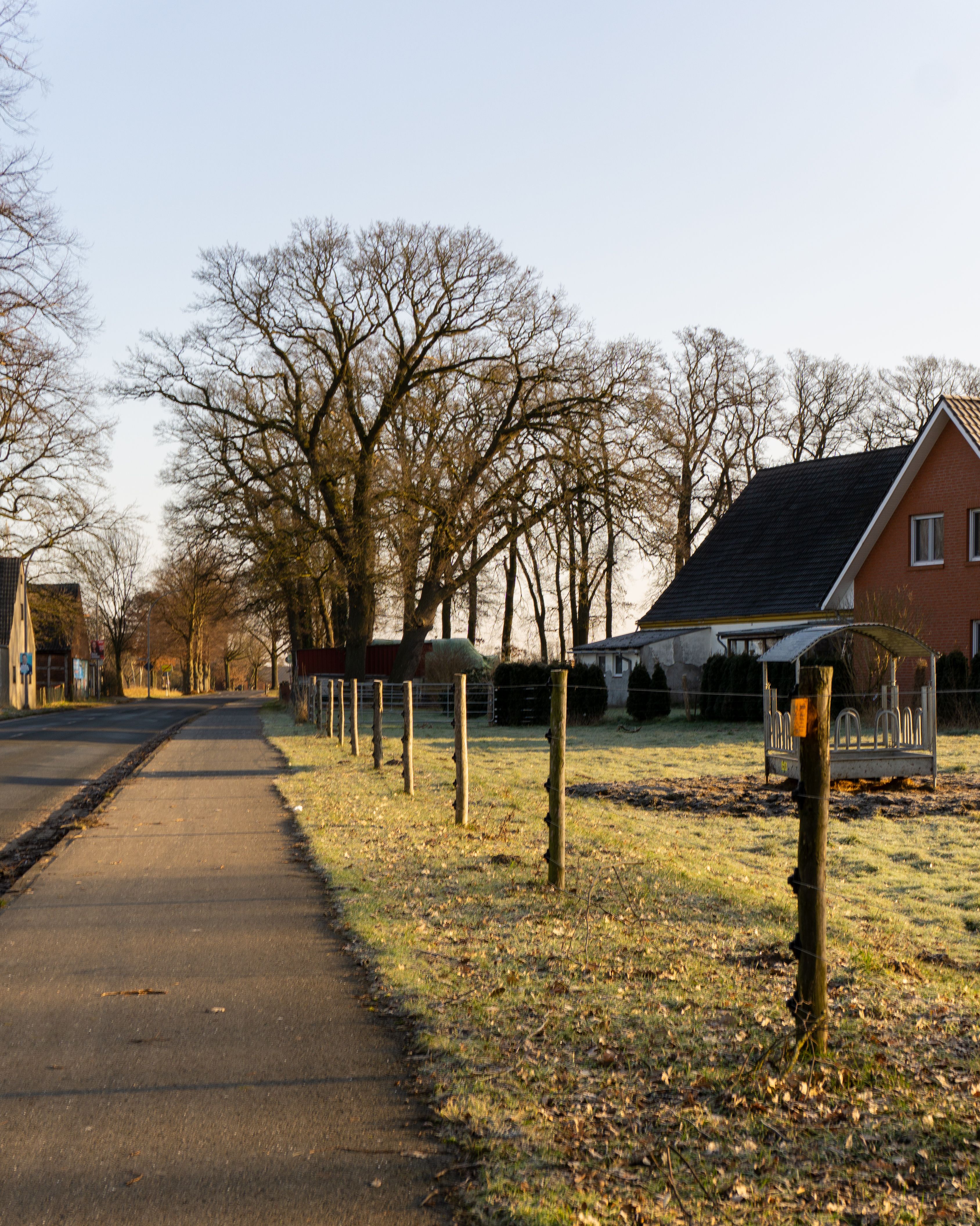 Charming Rural Street Scene in Germany · Free Stock Photo