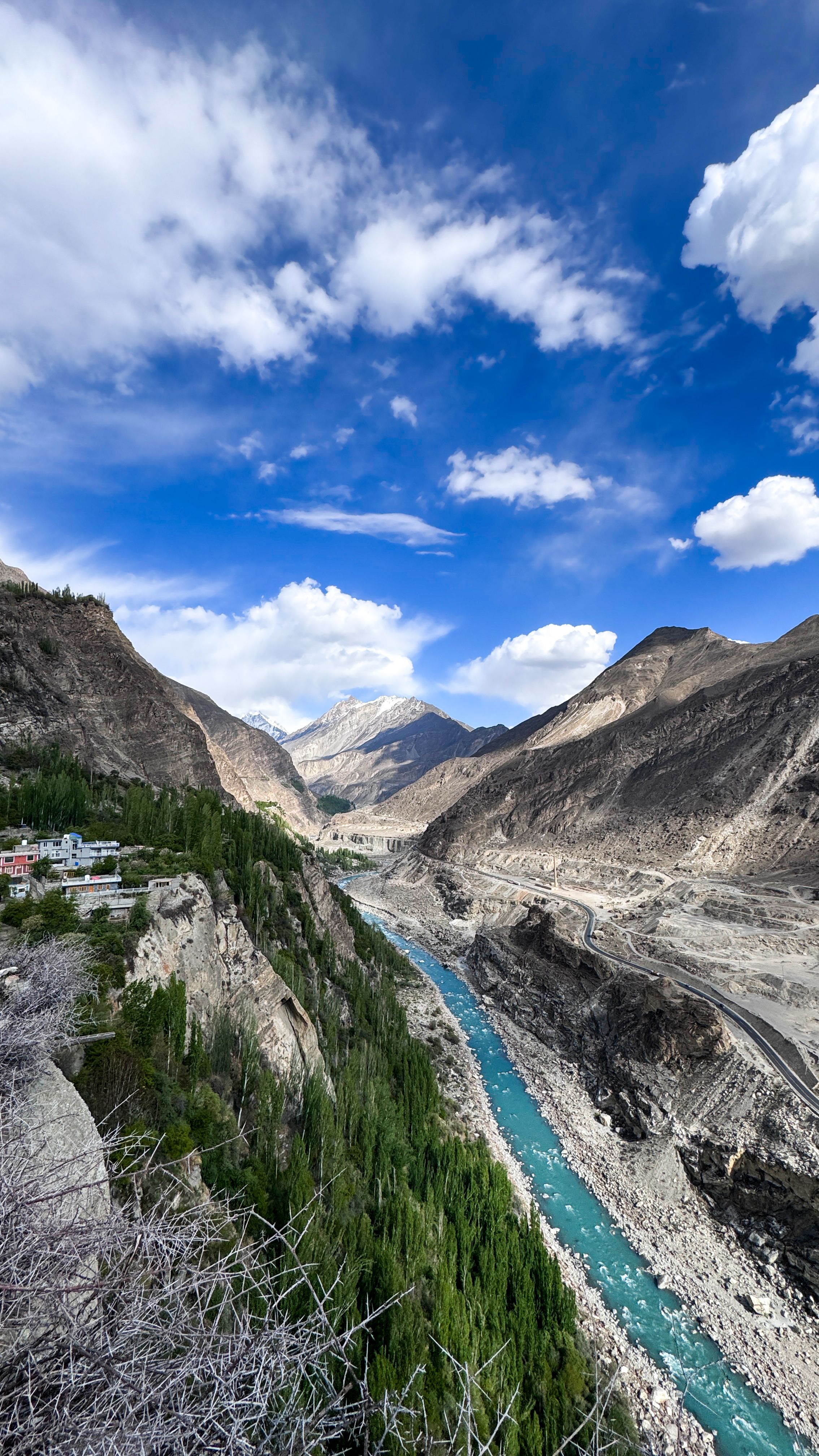 Stunning Hunza Valley Landscape in Pakistan · Free Stock Photo