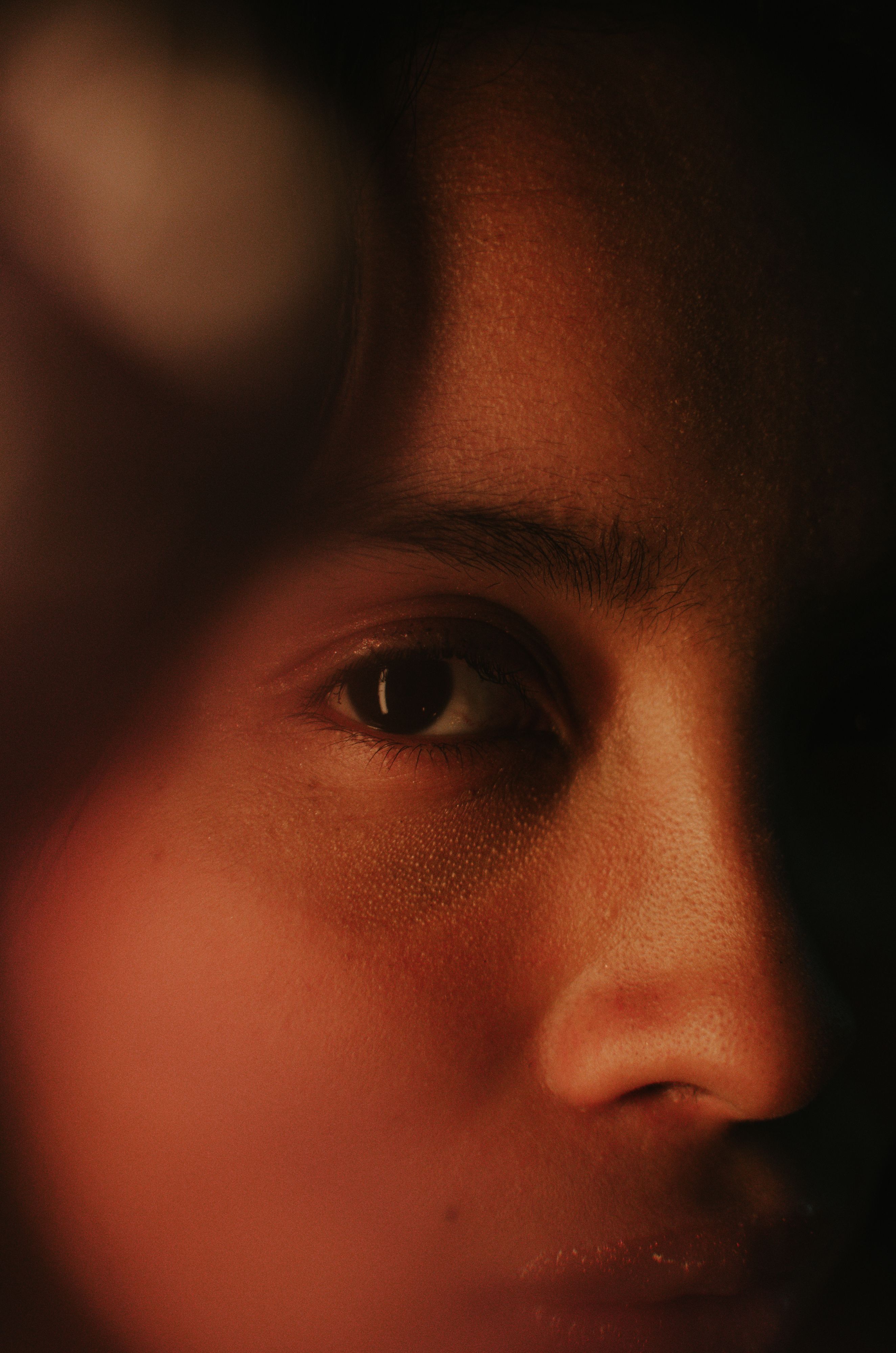 Moody Portrait with Dramatic Lighting · Free Stock Photo
