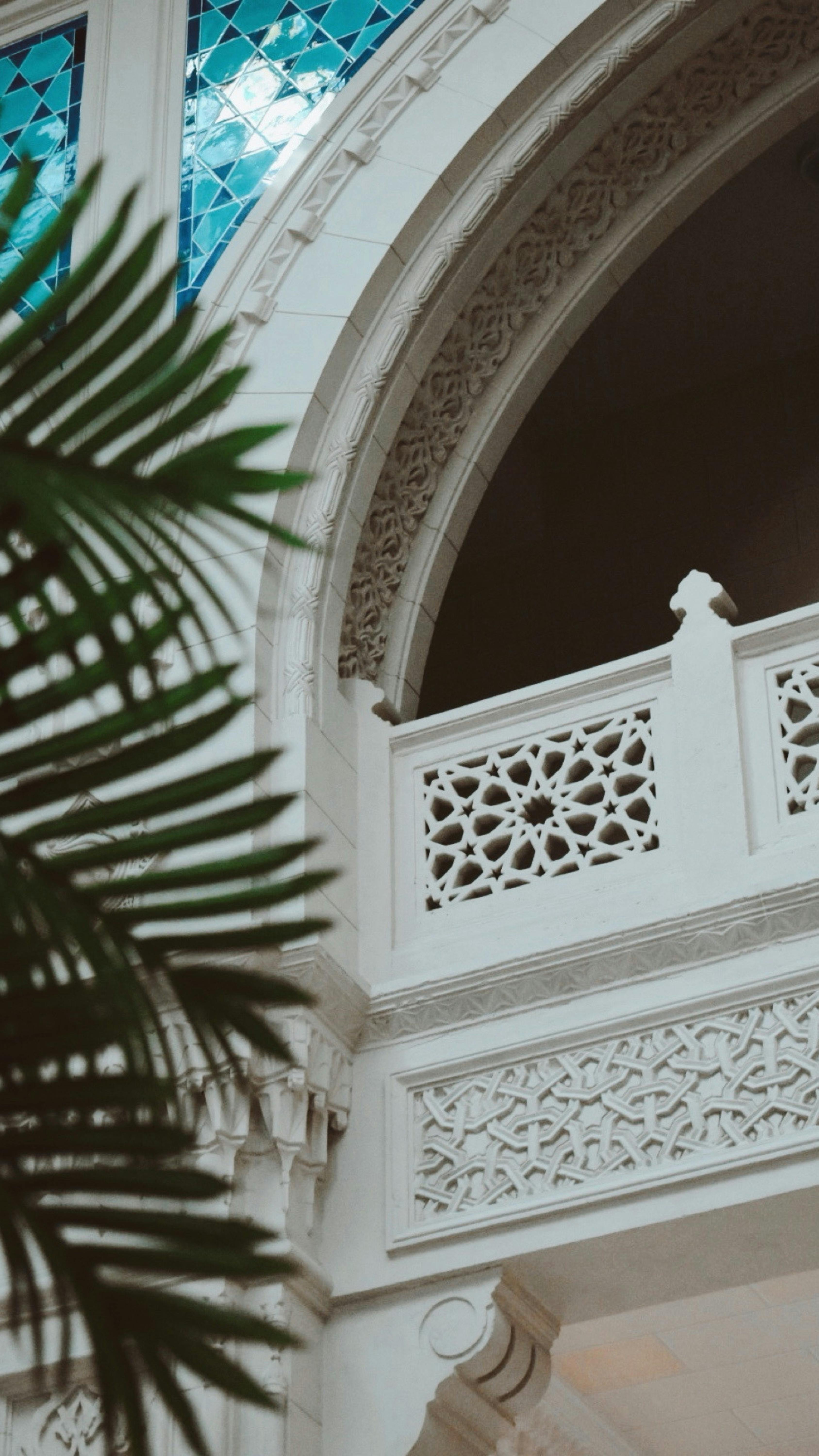 Elegant Middle Eastern Architectural Details · Free Stock Photo