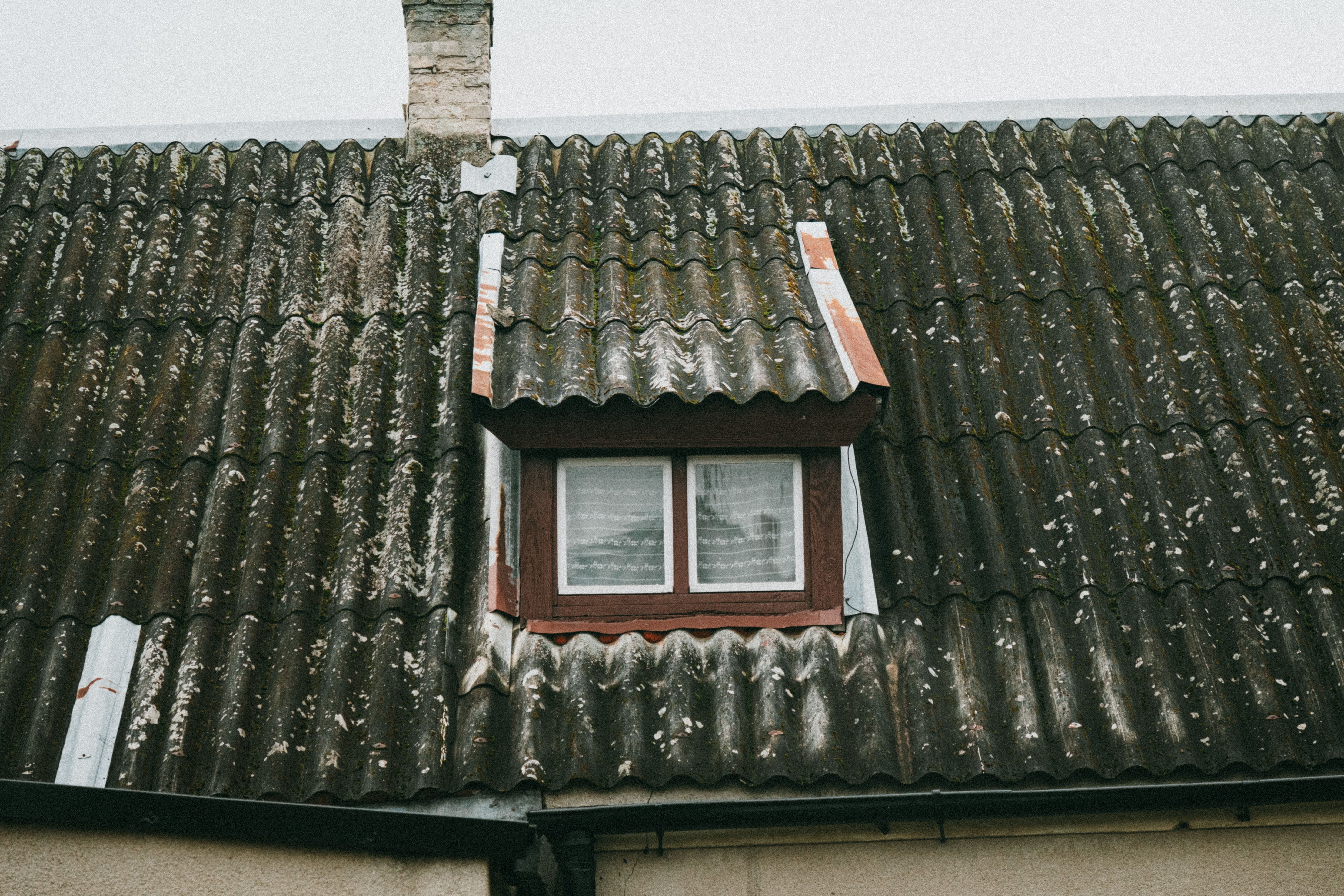 Rustic Polish Roof with Weathered Window · Free Stock Photo