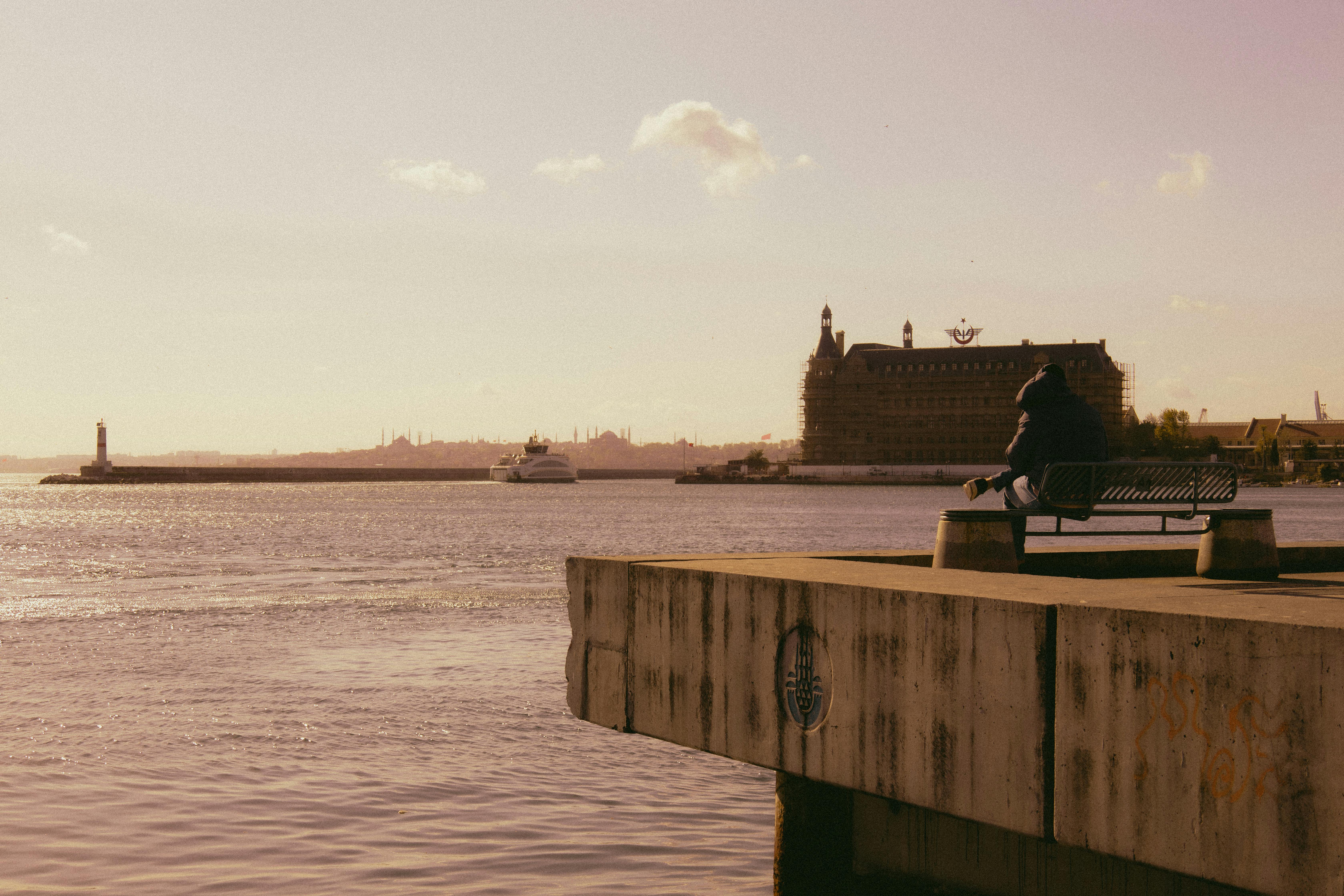 4k Poop Photos, Download The BEST Free 4k Poop Stock Photos & HD Images