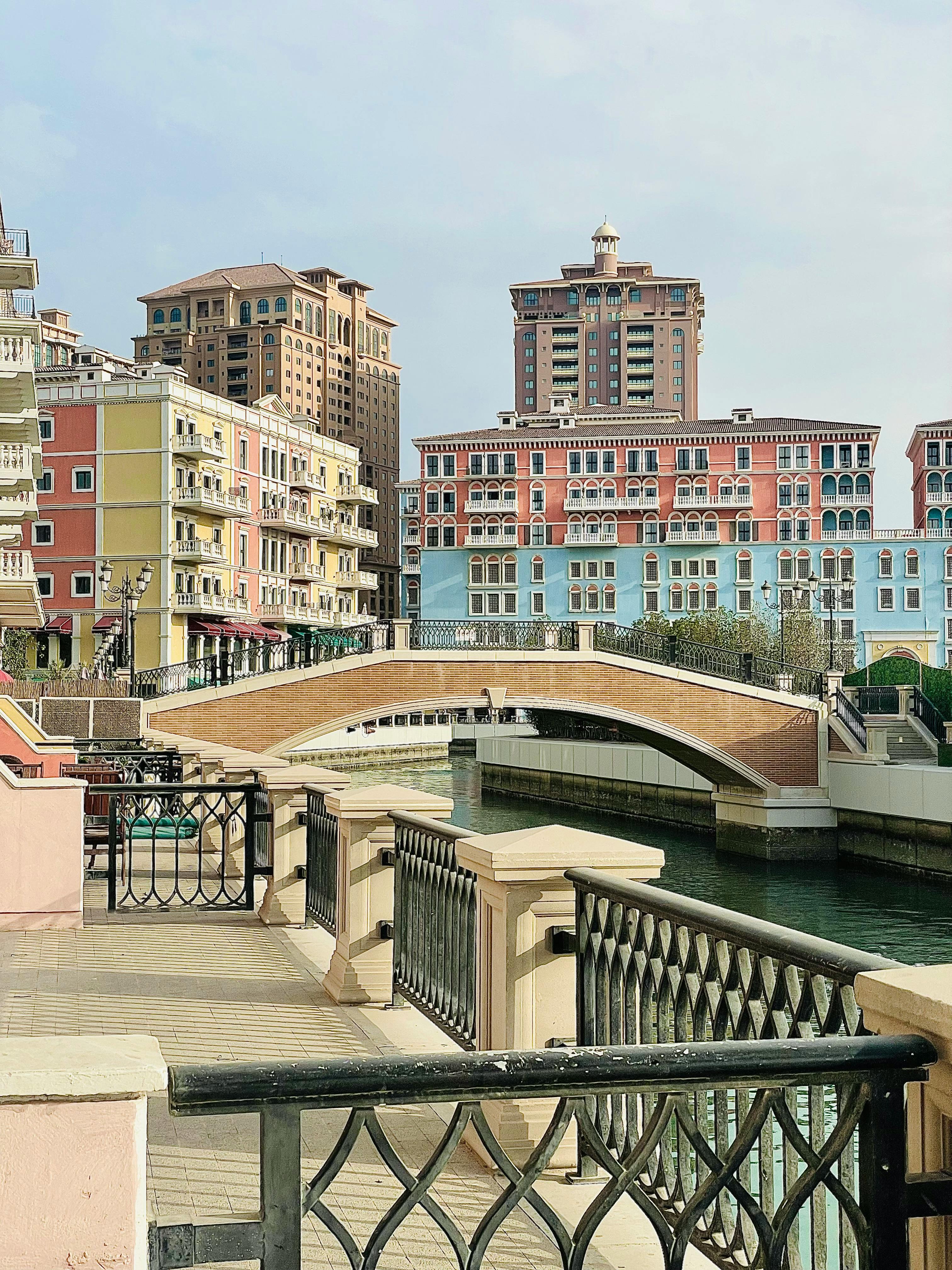 Colorful Architecture in The Pearl, Qatar · Free Stock Photo