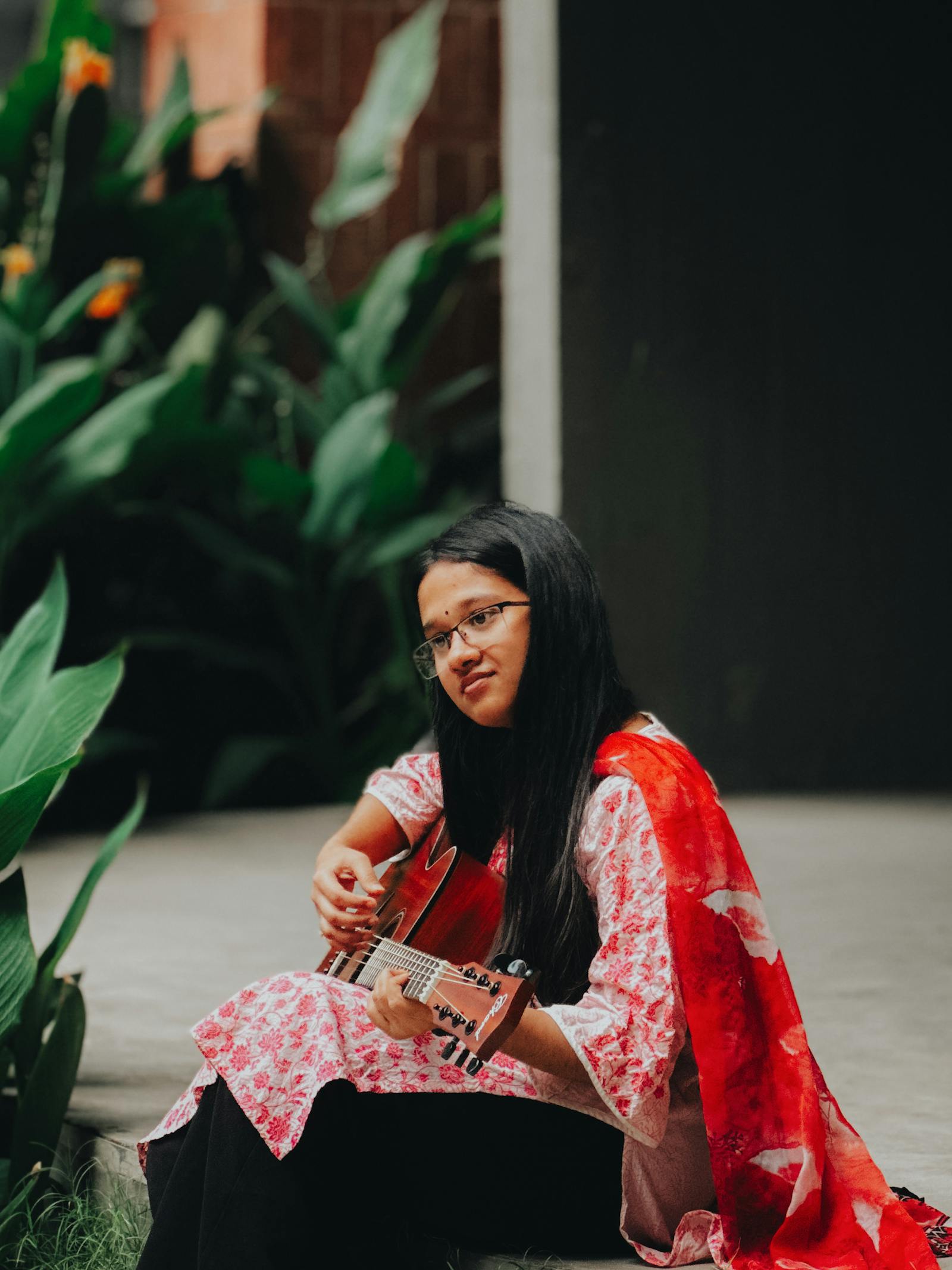 Yolobit Girl Photos, Download The BEST Free Yolobit Girl Stock Photos ...