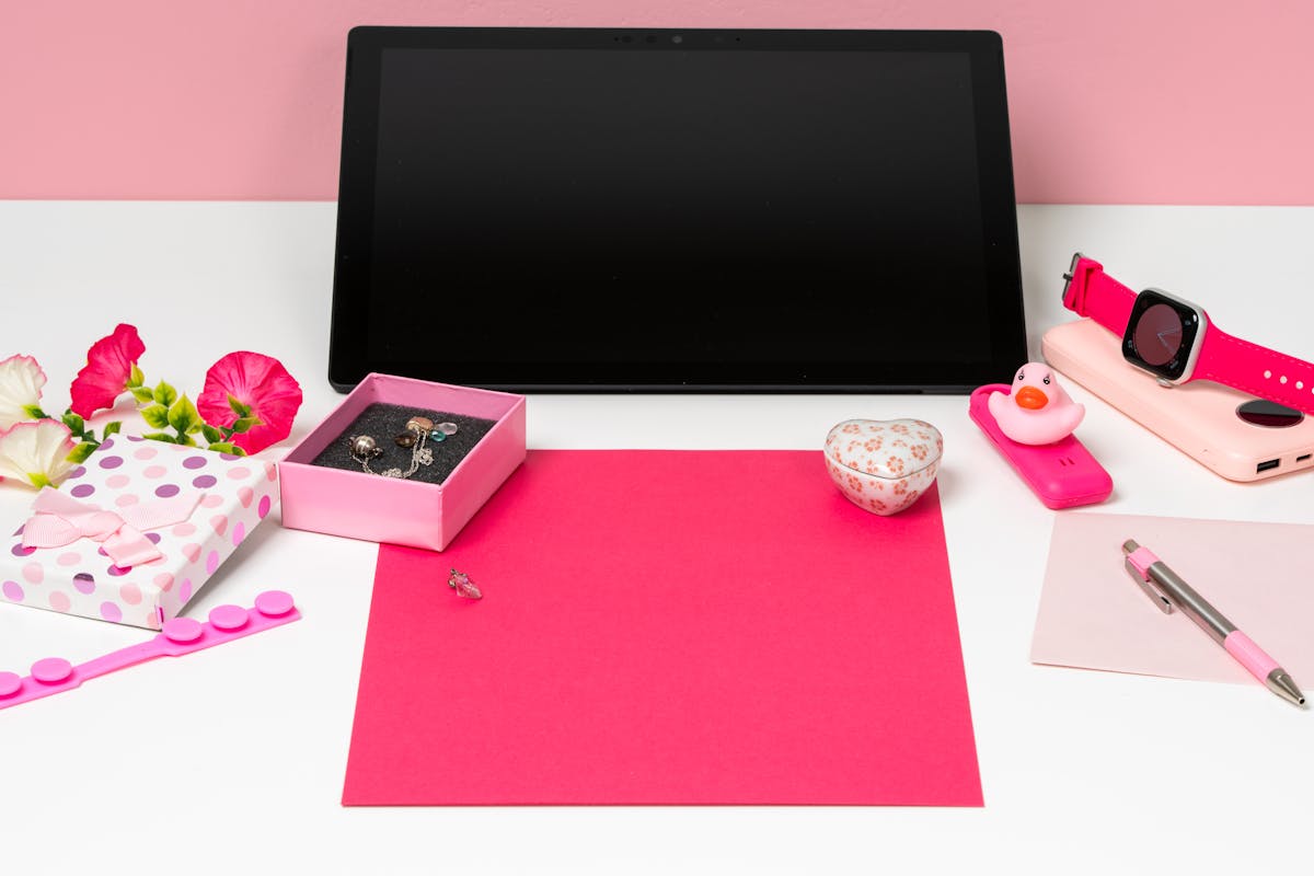 Desk Backgrounds Photos, Download The BEST Free Desk Backgrounds Stock ...