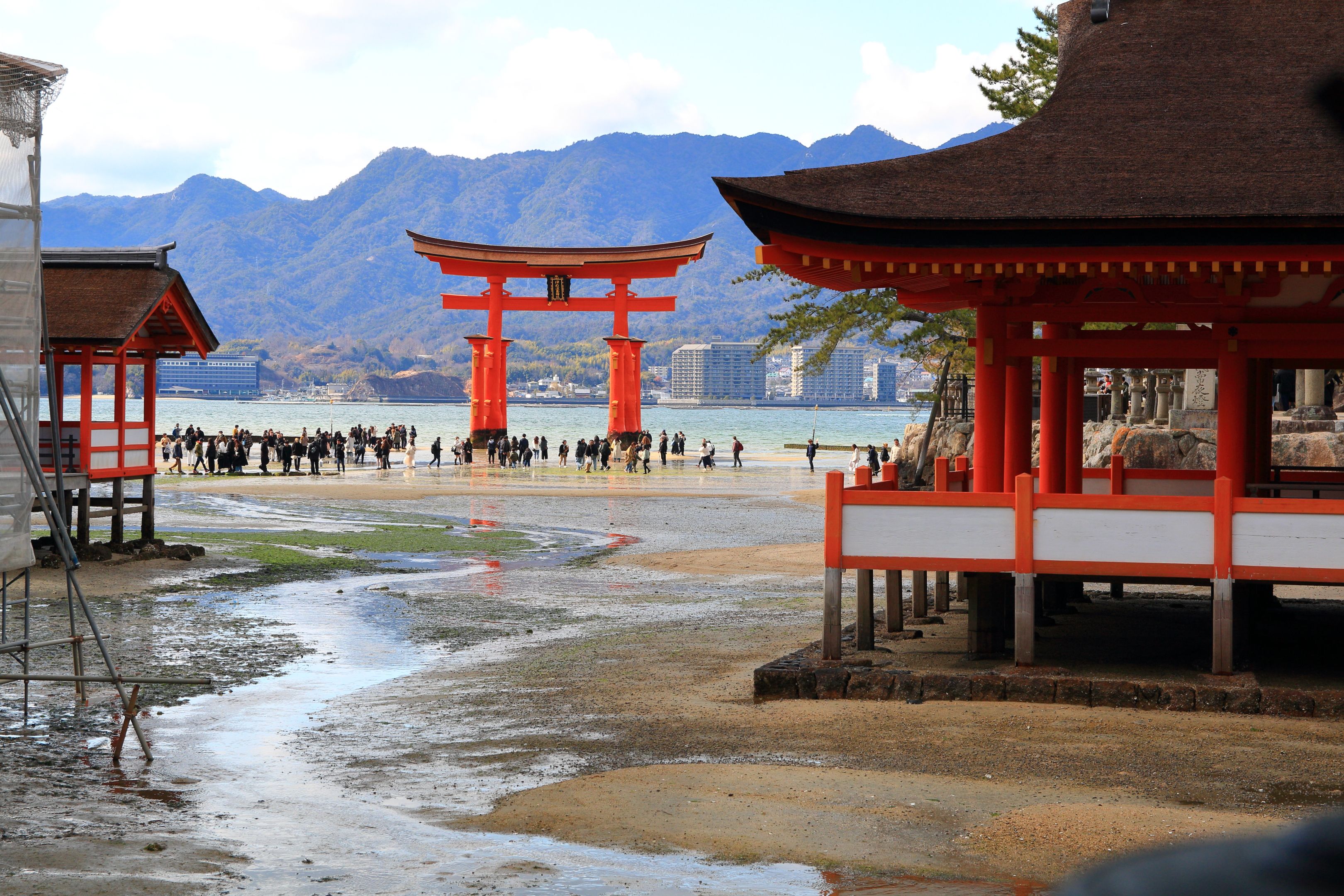 Iconic Great Torii at Itsukushima Shrine in Japan · Free Stock Photo