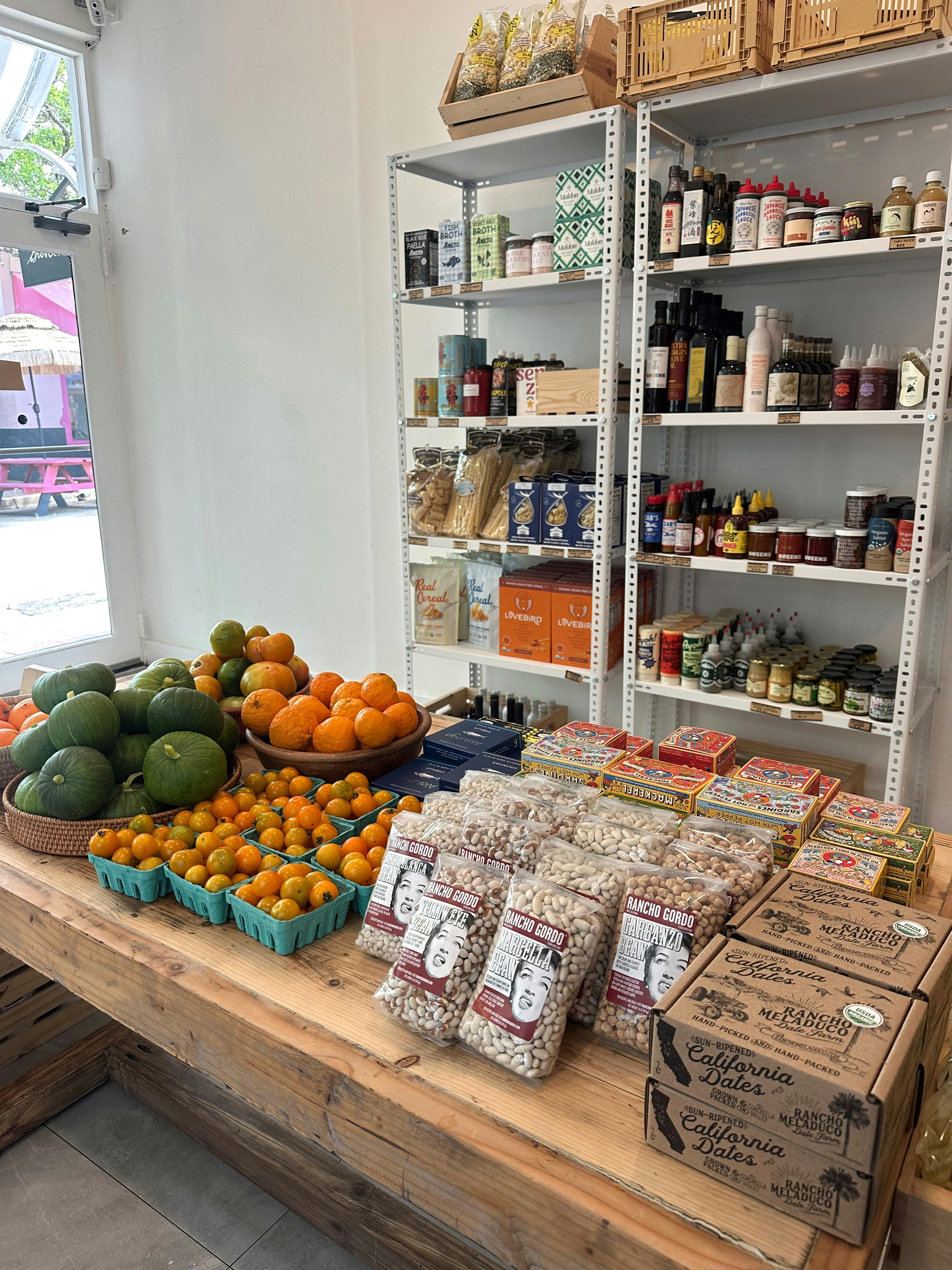 Colorful Organic Produce Display in Grocery Store · Free Stock Photo