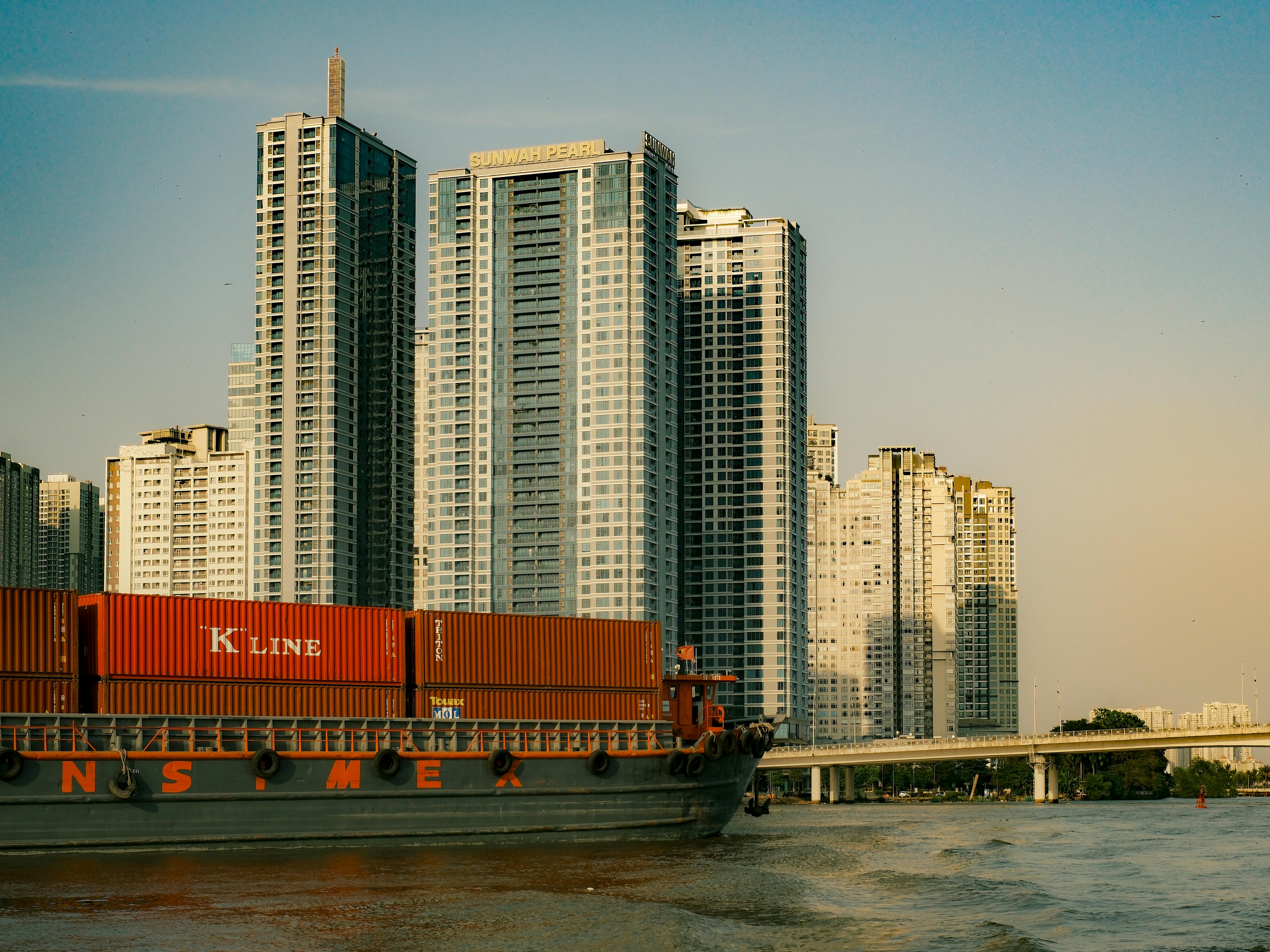 Vietnam Waterfront Photos, Download The BEST Free Vietnam Waterfront ...