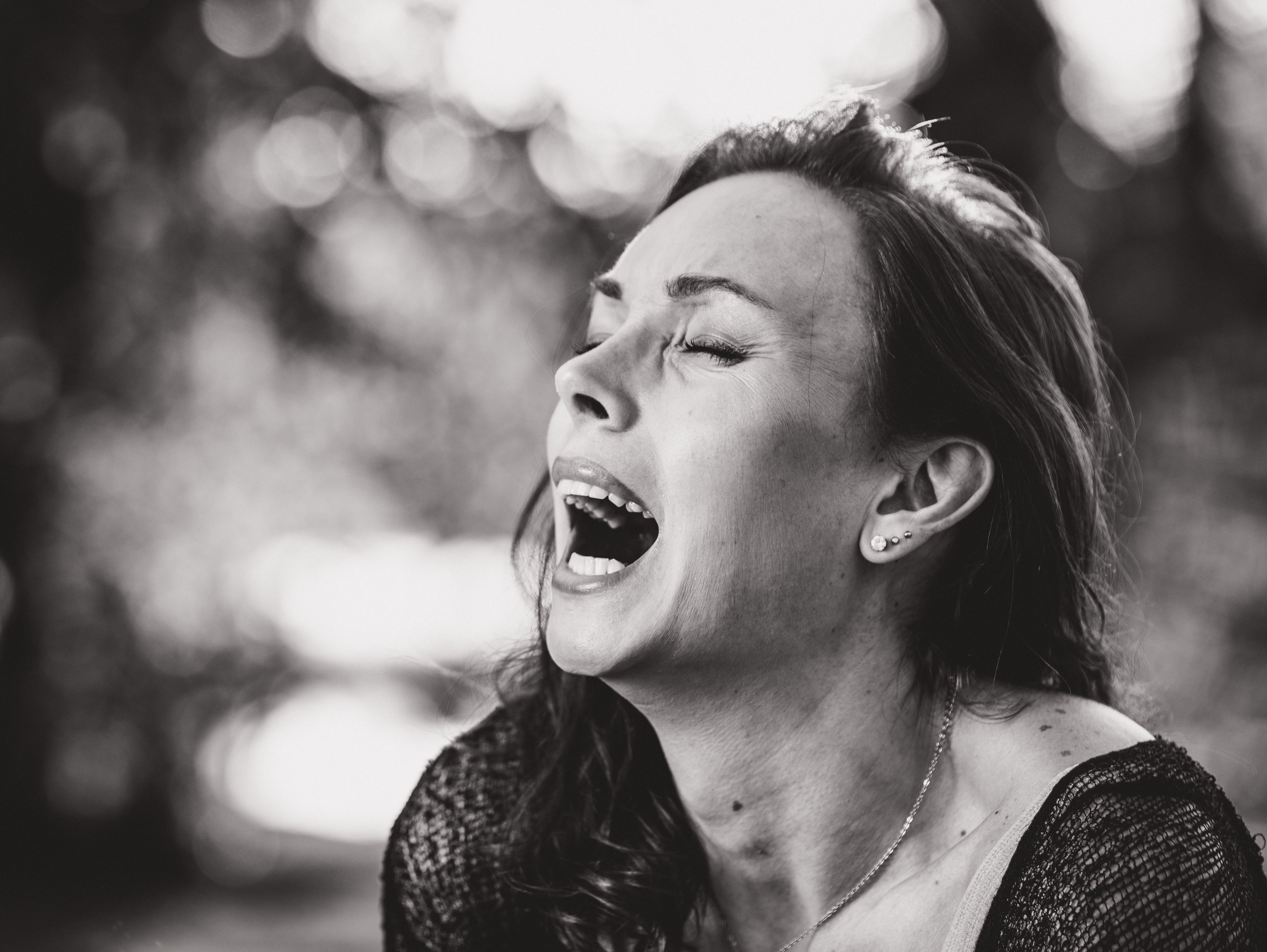 Crying Model Photos, Download The BEST Free Crying Model Stock Photos ...