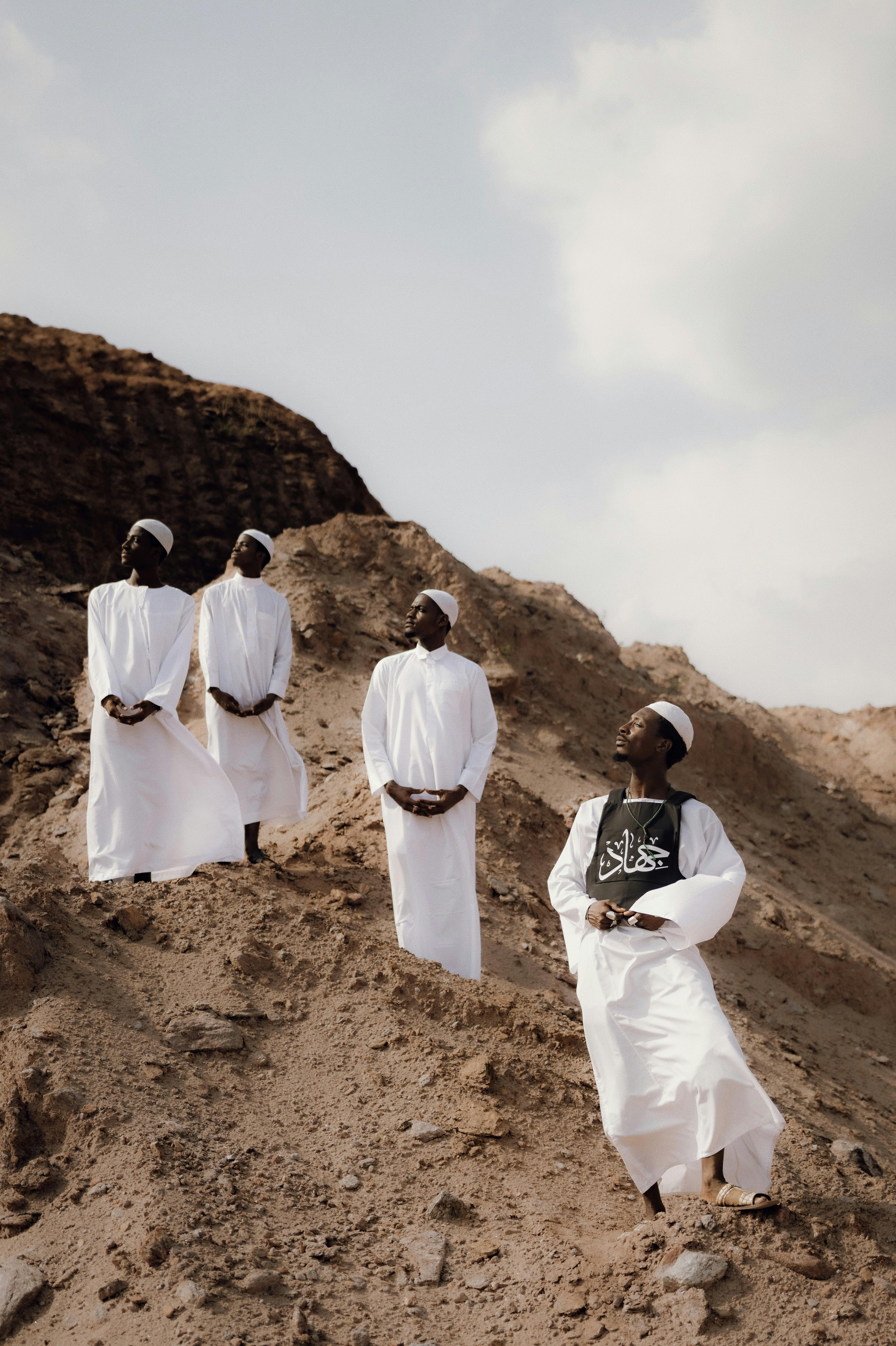 Oc+Poses Photos, Download The BEST Free Oc+Poses Stock Photos & HD Images