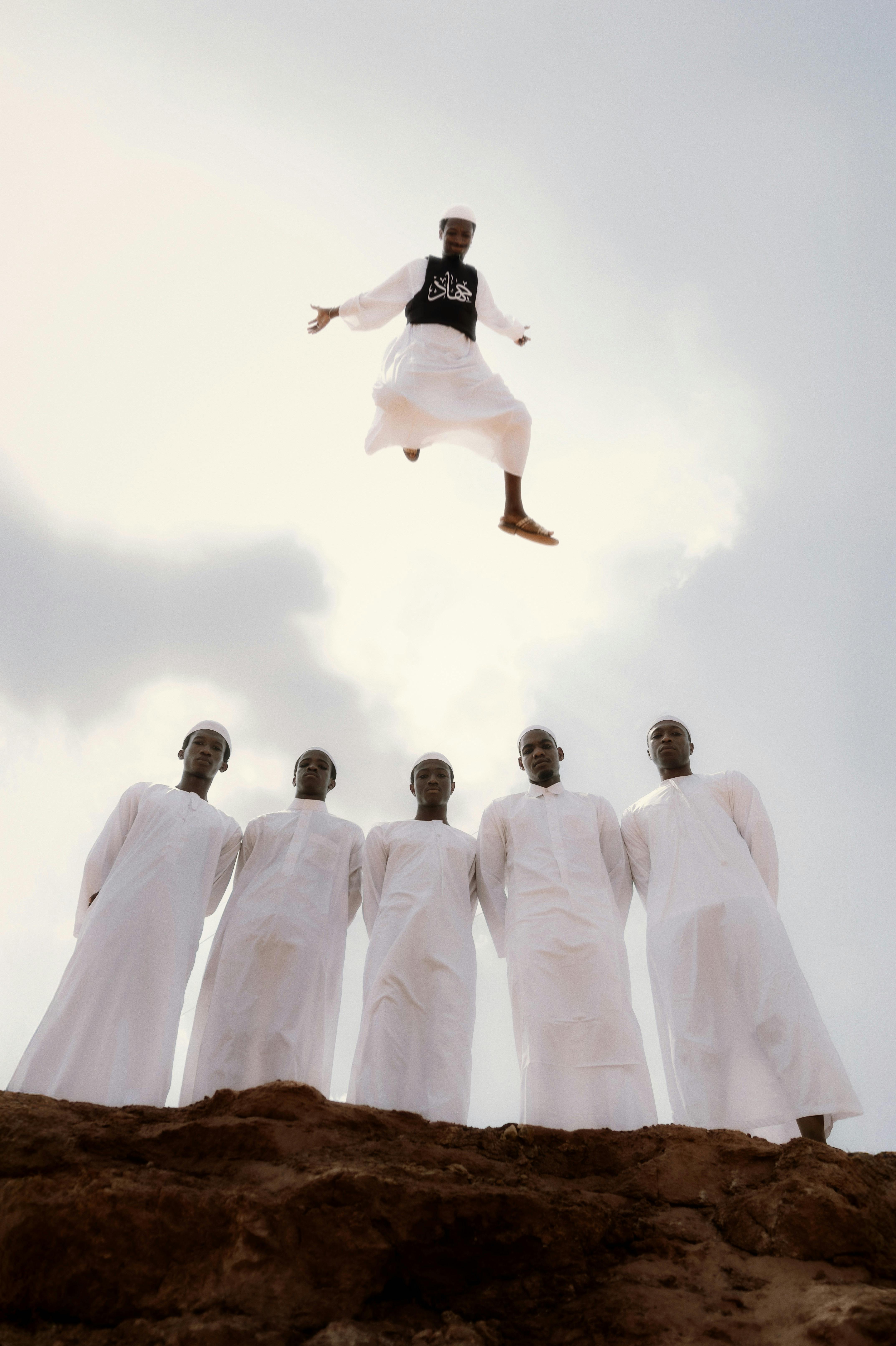 Ash+Kash+Back+Shots+Vid Photos, Download The BEST Free Ash+Kash+Back ...