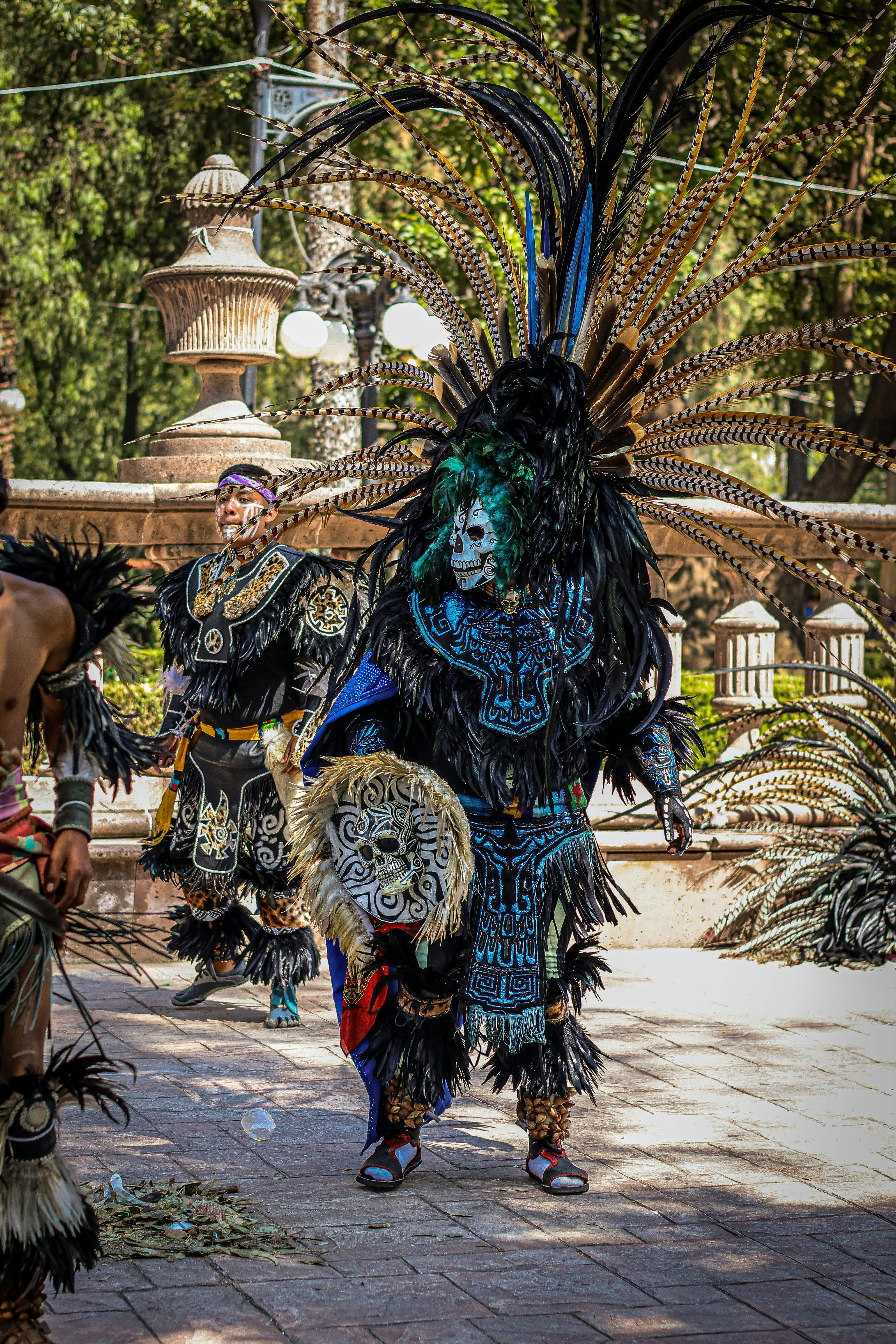 Man Wearing Traditional Aztec Costume and Body Paint · Free Stock Photo