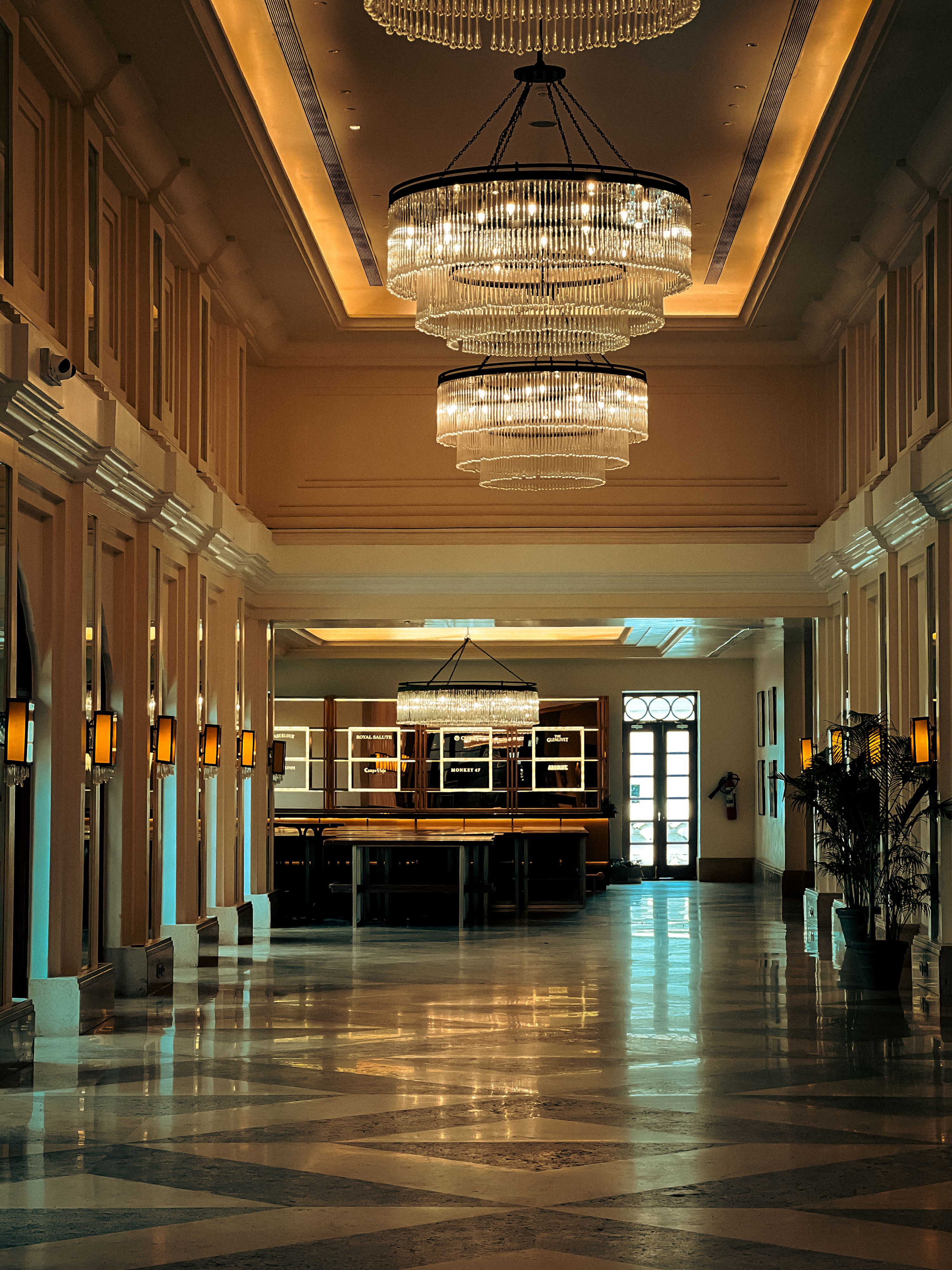 Brown Hotel Interior · Free Stock Photo