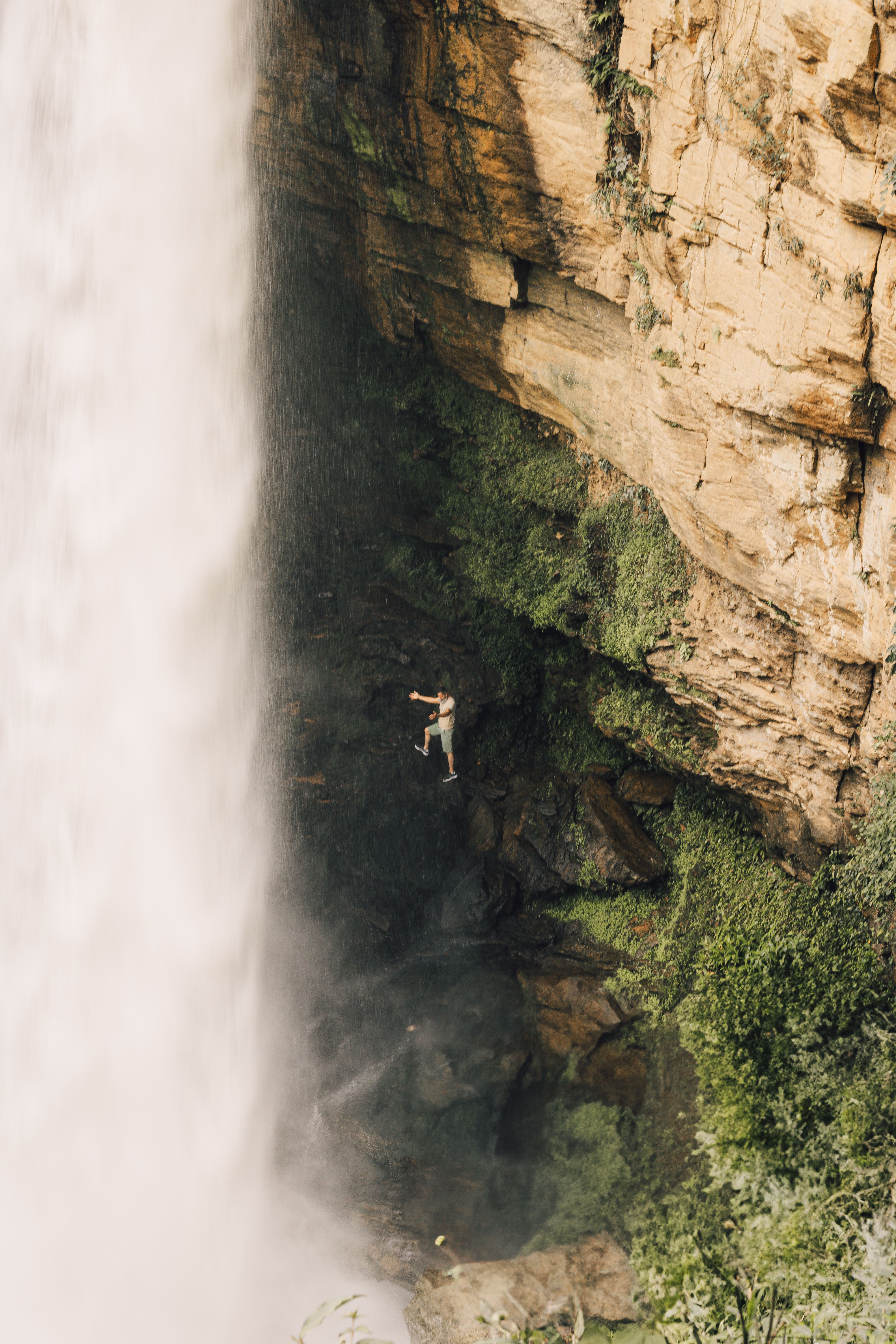 Leap Into Water Photos, Download The BEST Free Leap Into Water Stock ...