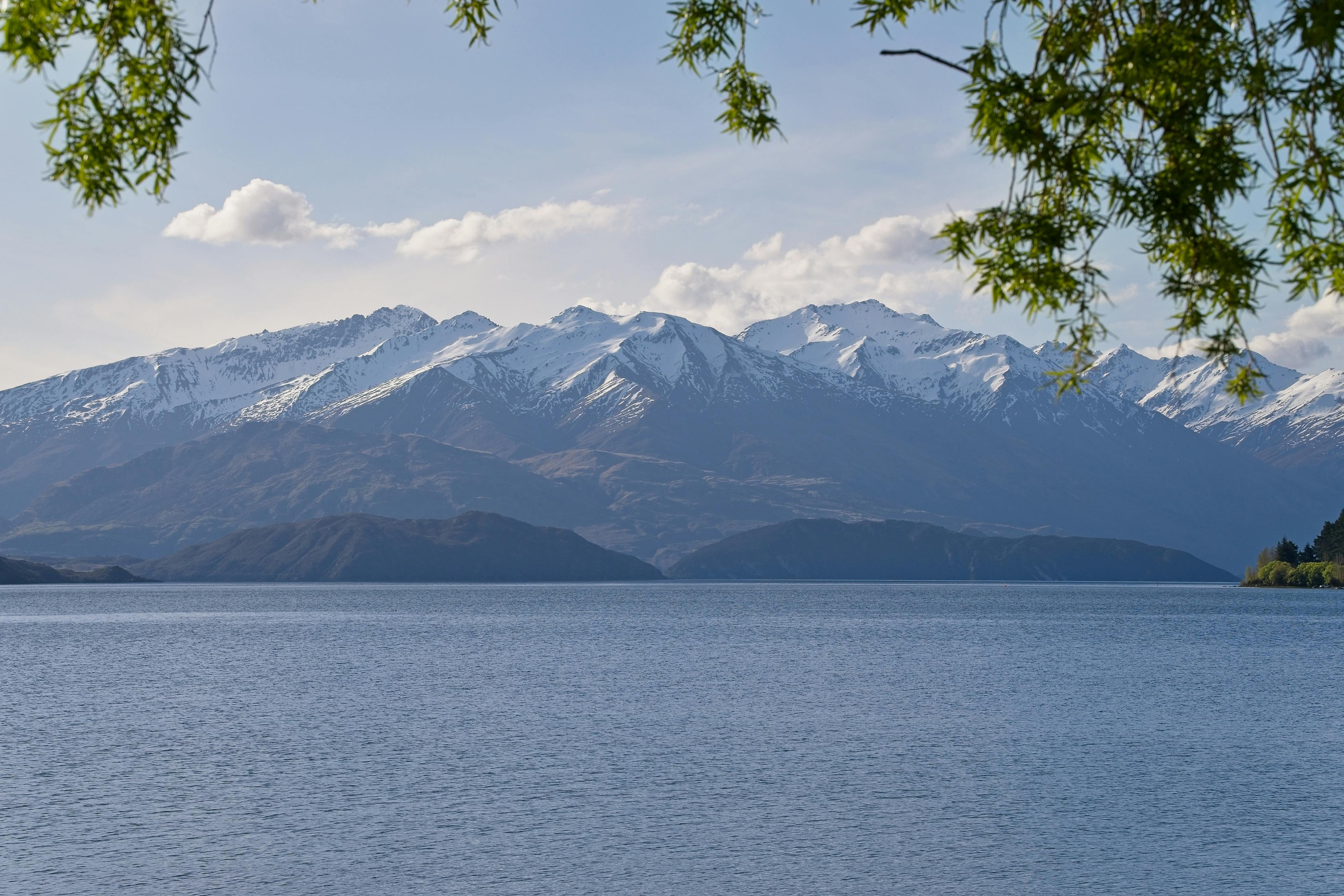 Breathtaking Lake Wanaka View in Otago, New Zealand · Free Stock Photo