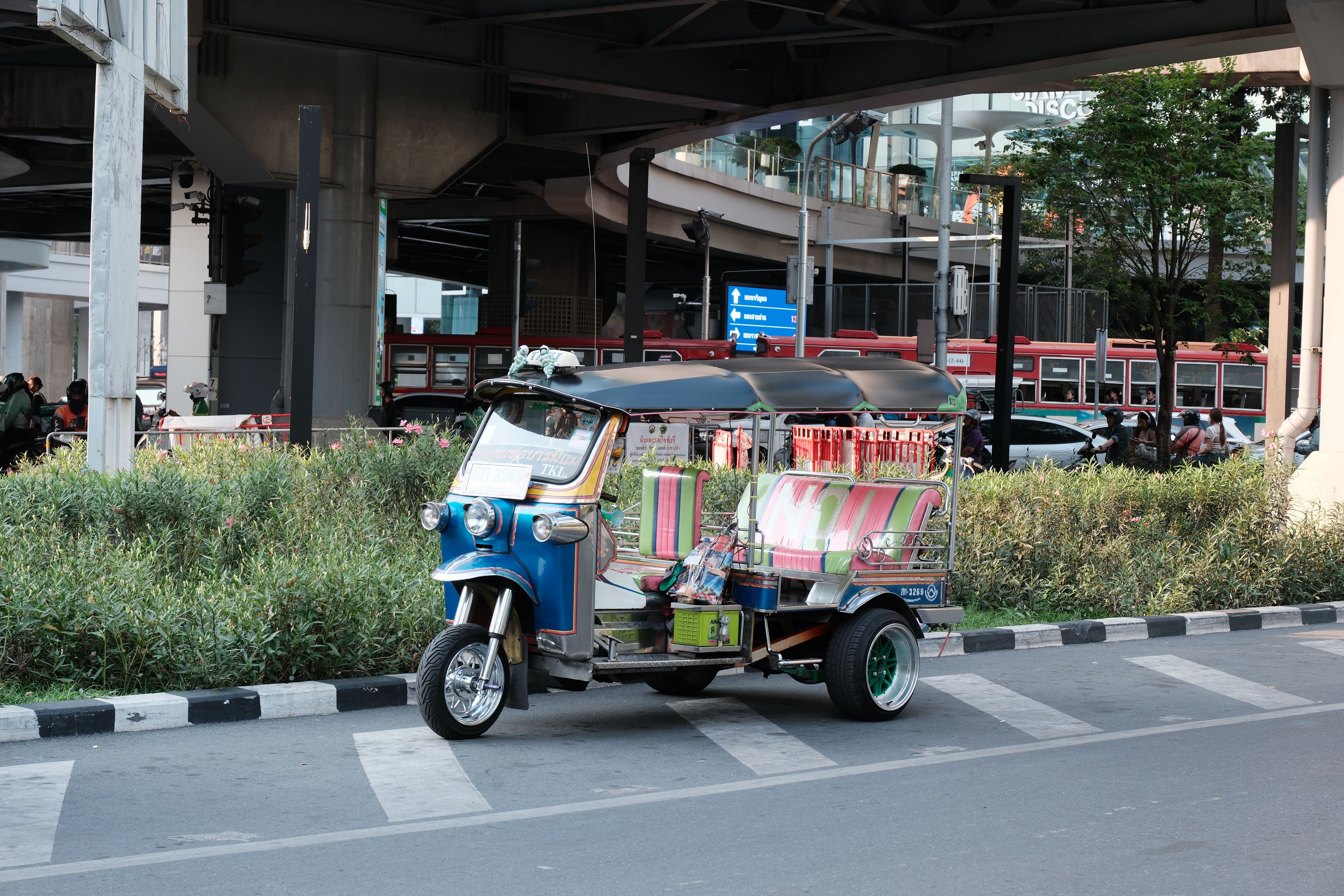 Colorful Tuk Tuk on Bustling Bangkok Street · Free Stock Photo