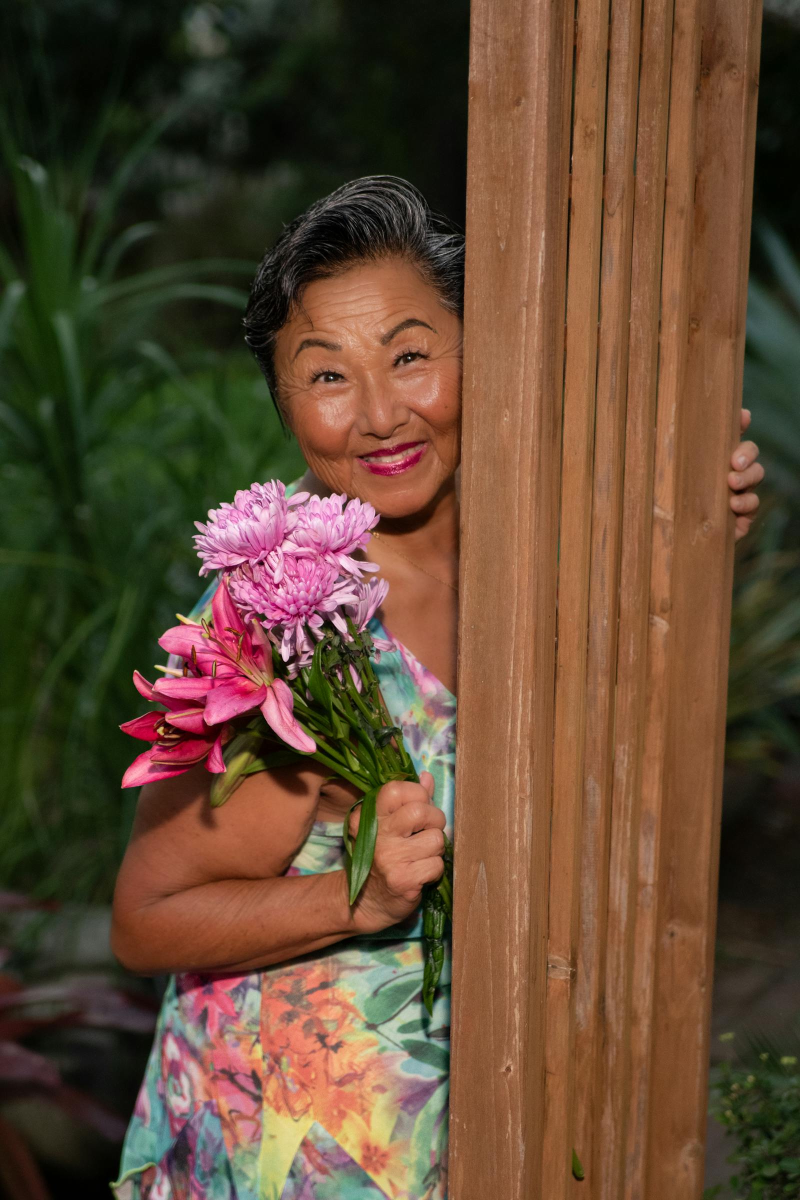 Mature Woman Photos, Download The BEST Free Mature Woman Stock Photos ...