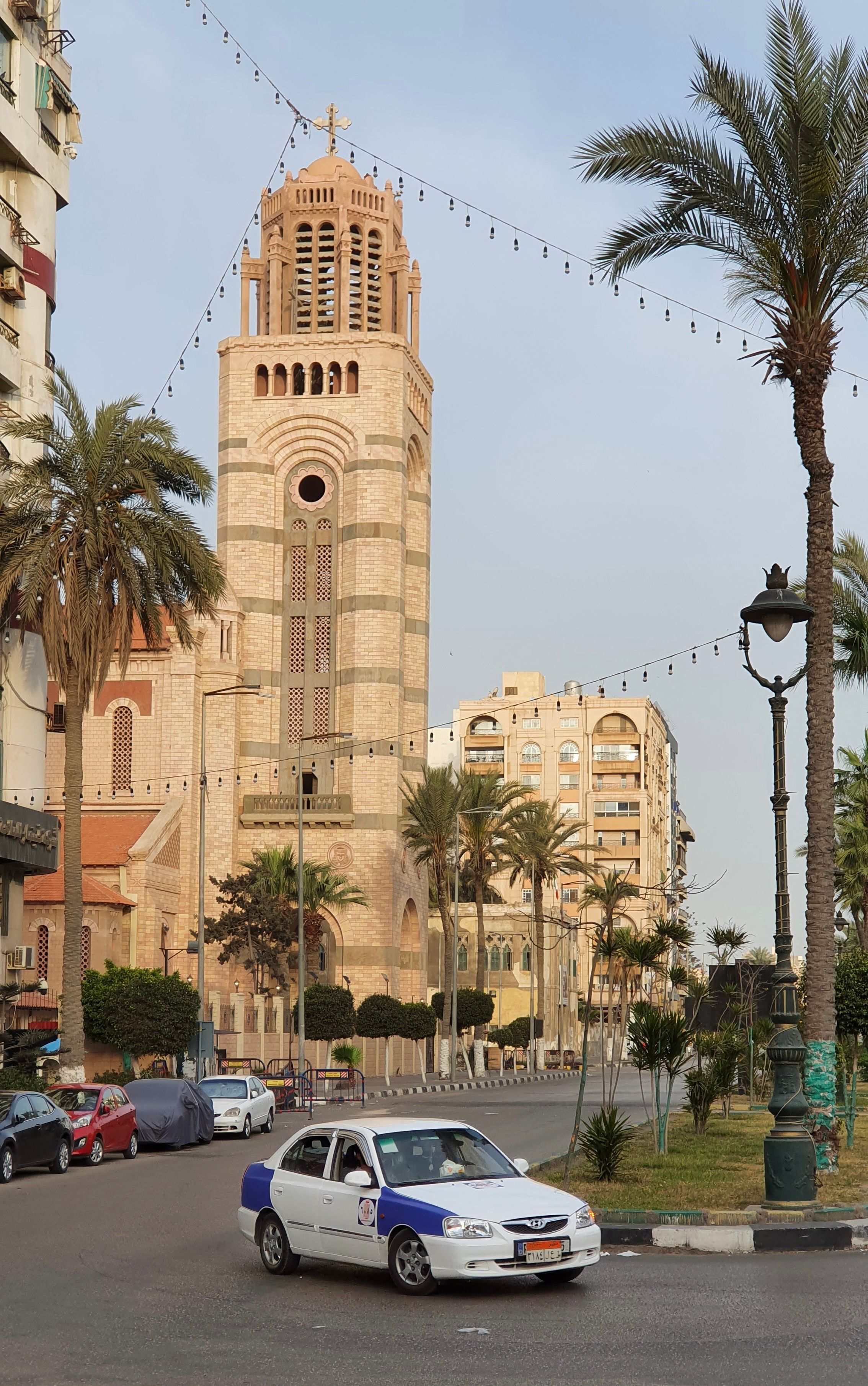 Historic Church in Port Said with Taxi View · Free Stock Photo