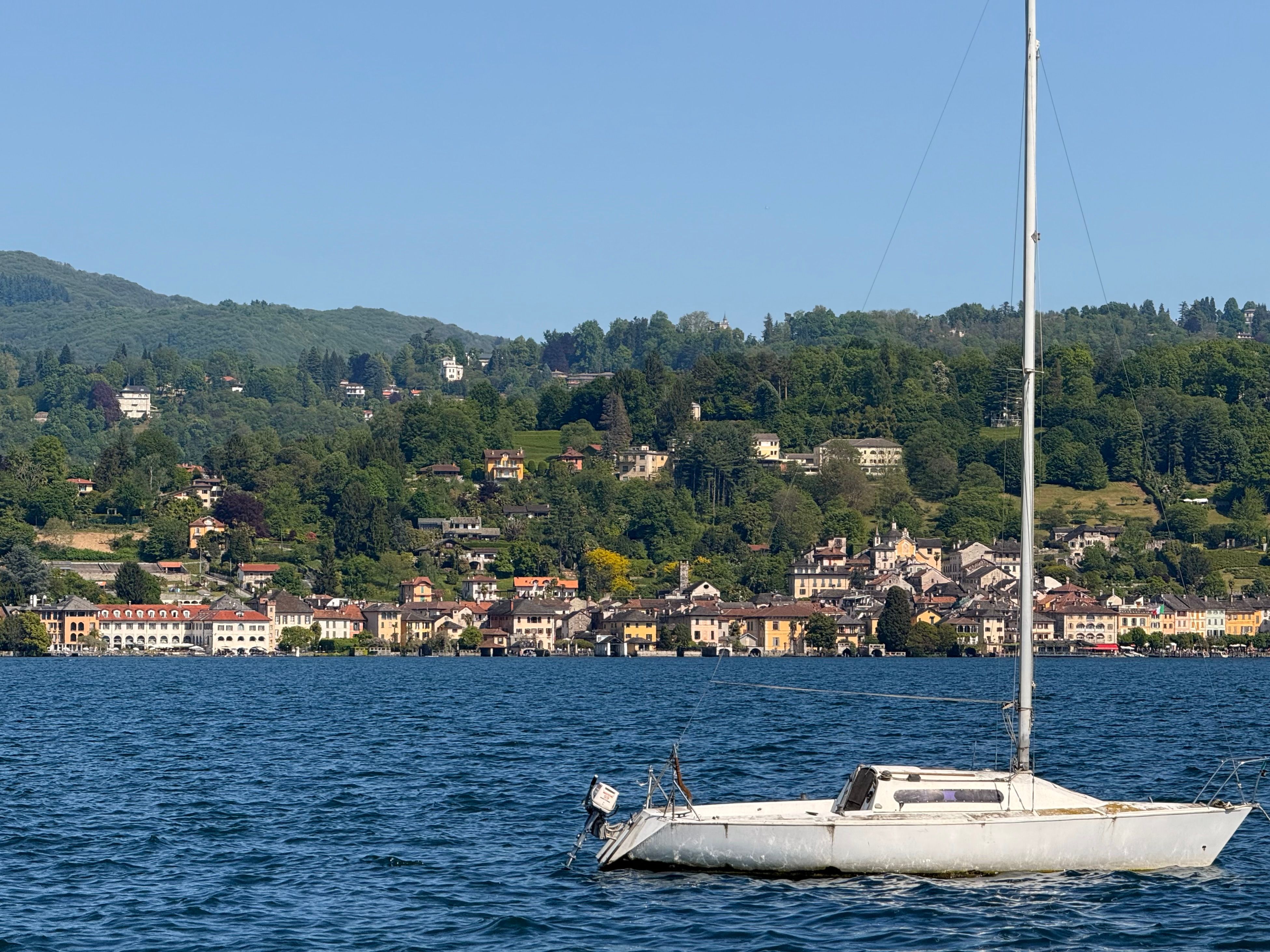 Fucine Lake Italy Photos, Download The BEST Free Fucine Lake Italy ...