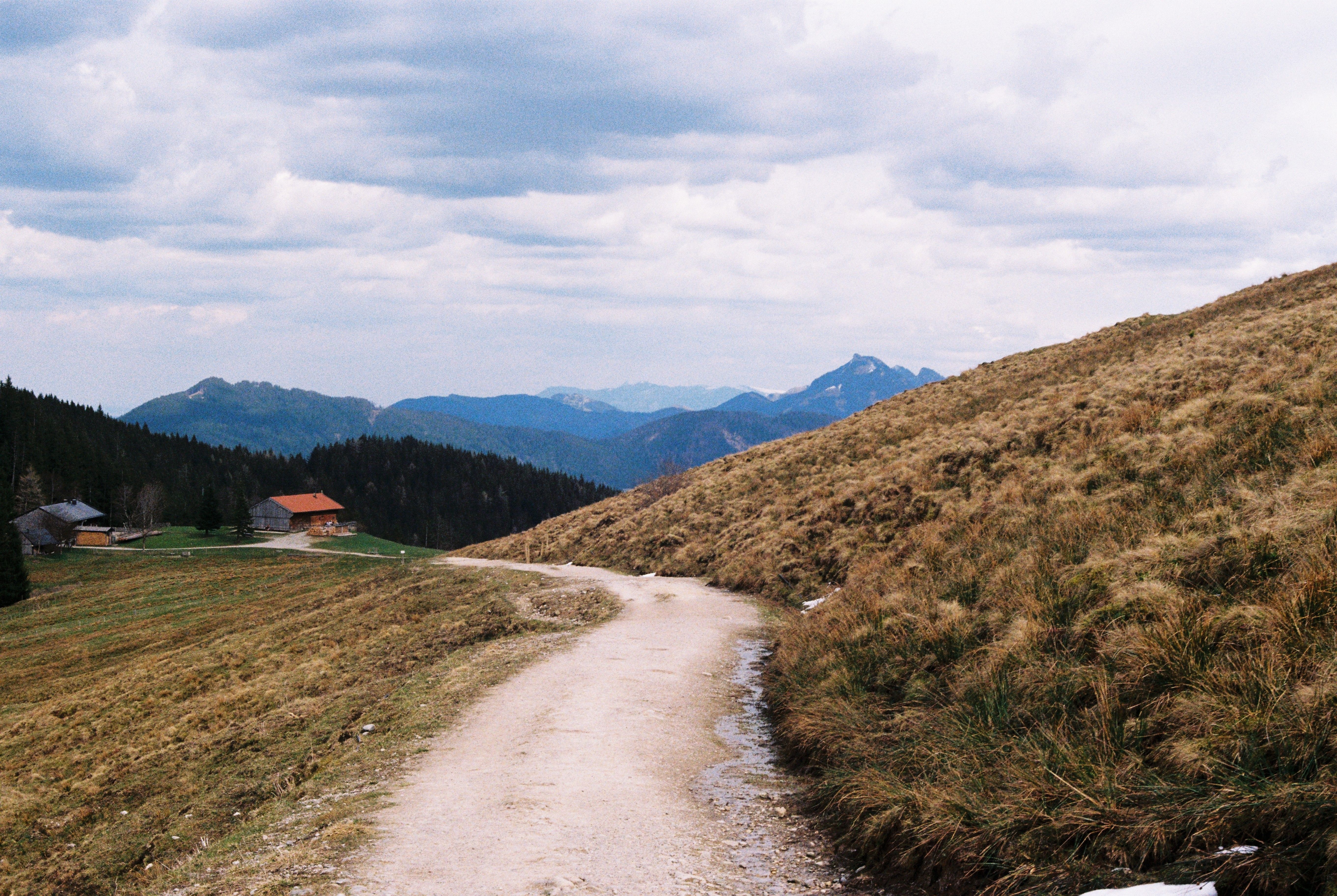 Scenic Mountain Path in Bavarian Alps in Spring · Free Stock Photo
