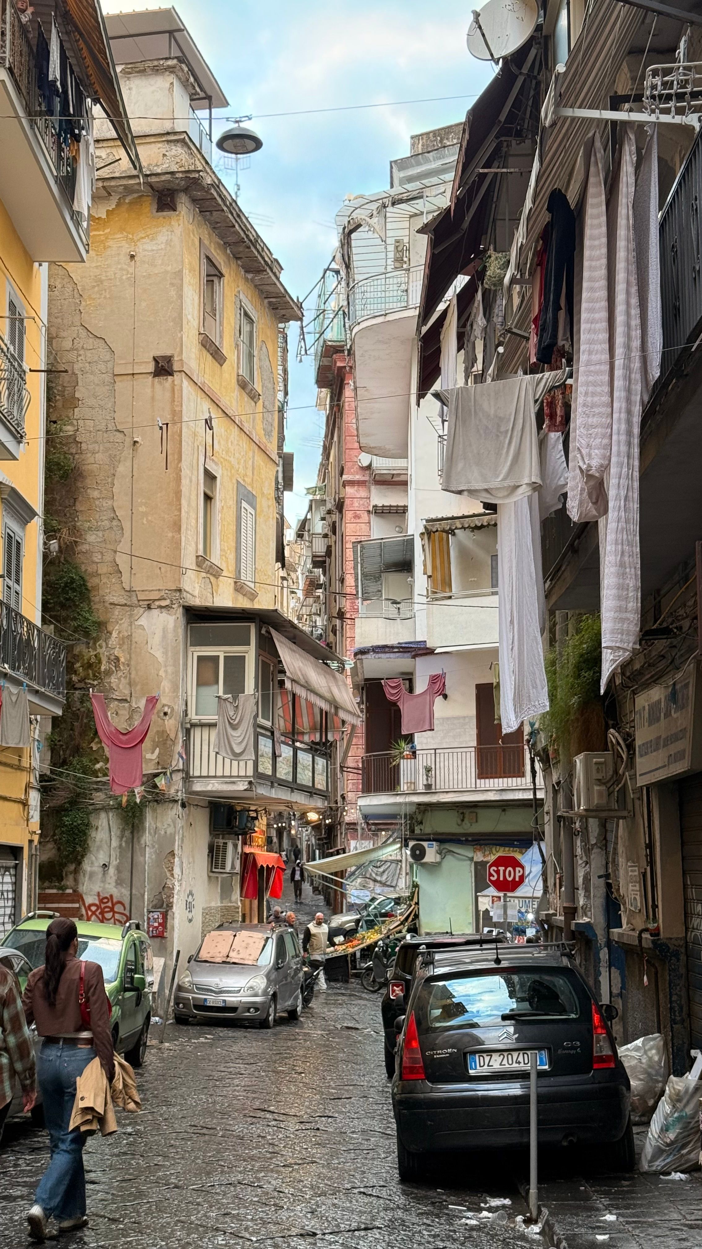 Quaint Street Scene in Campania, Italy · Free Stock Photo