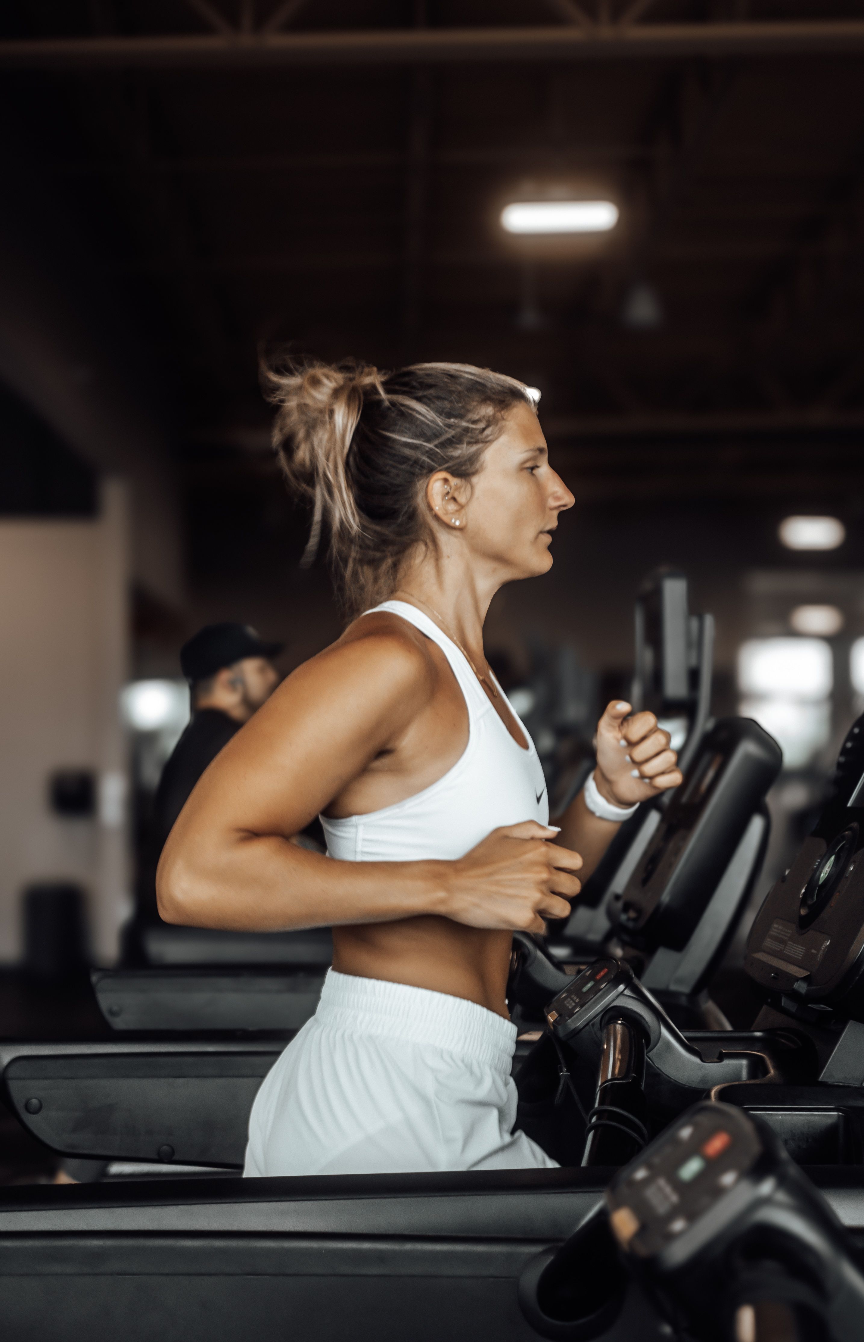 Woman Running Photos, Download The BEST Free Woman Running Stock Photos ...
