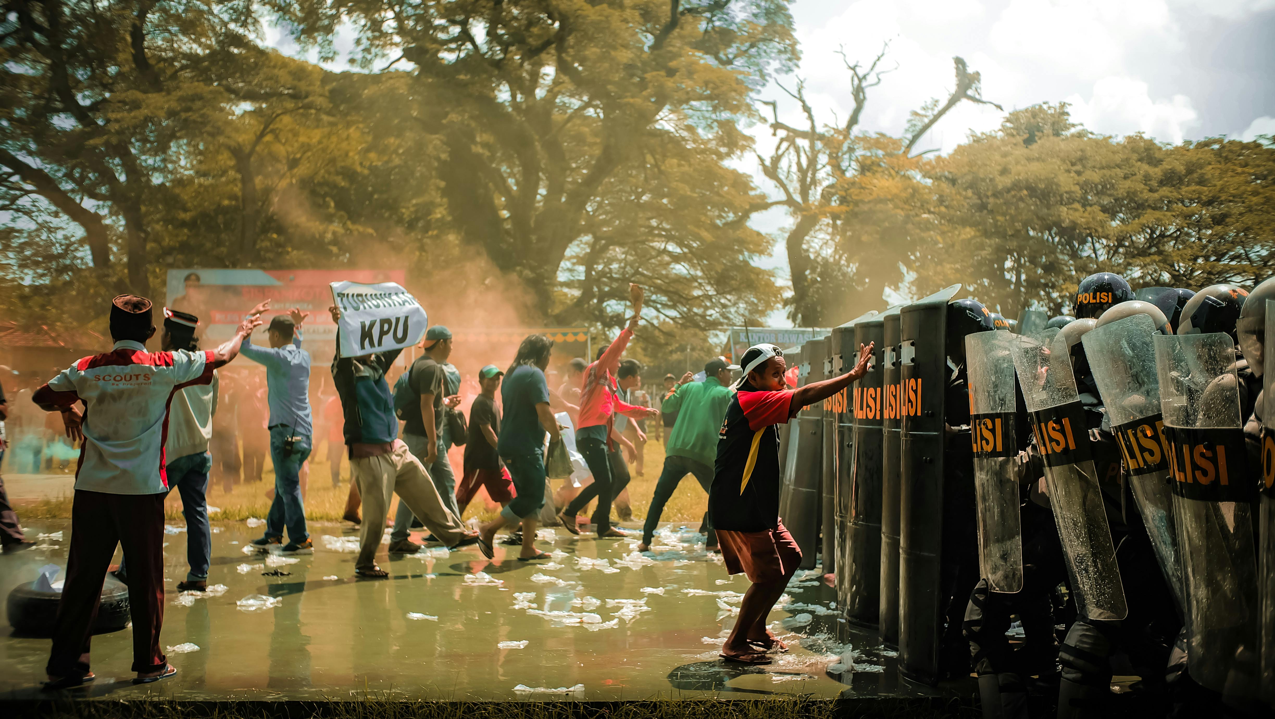 Gun+Pfp Photos, Download The BEST Free Gun+Pfp Stock Photos & HD Images