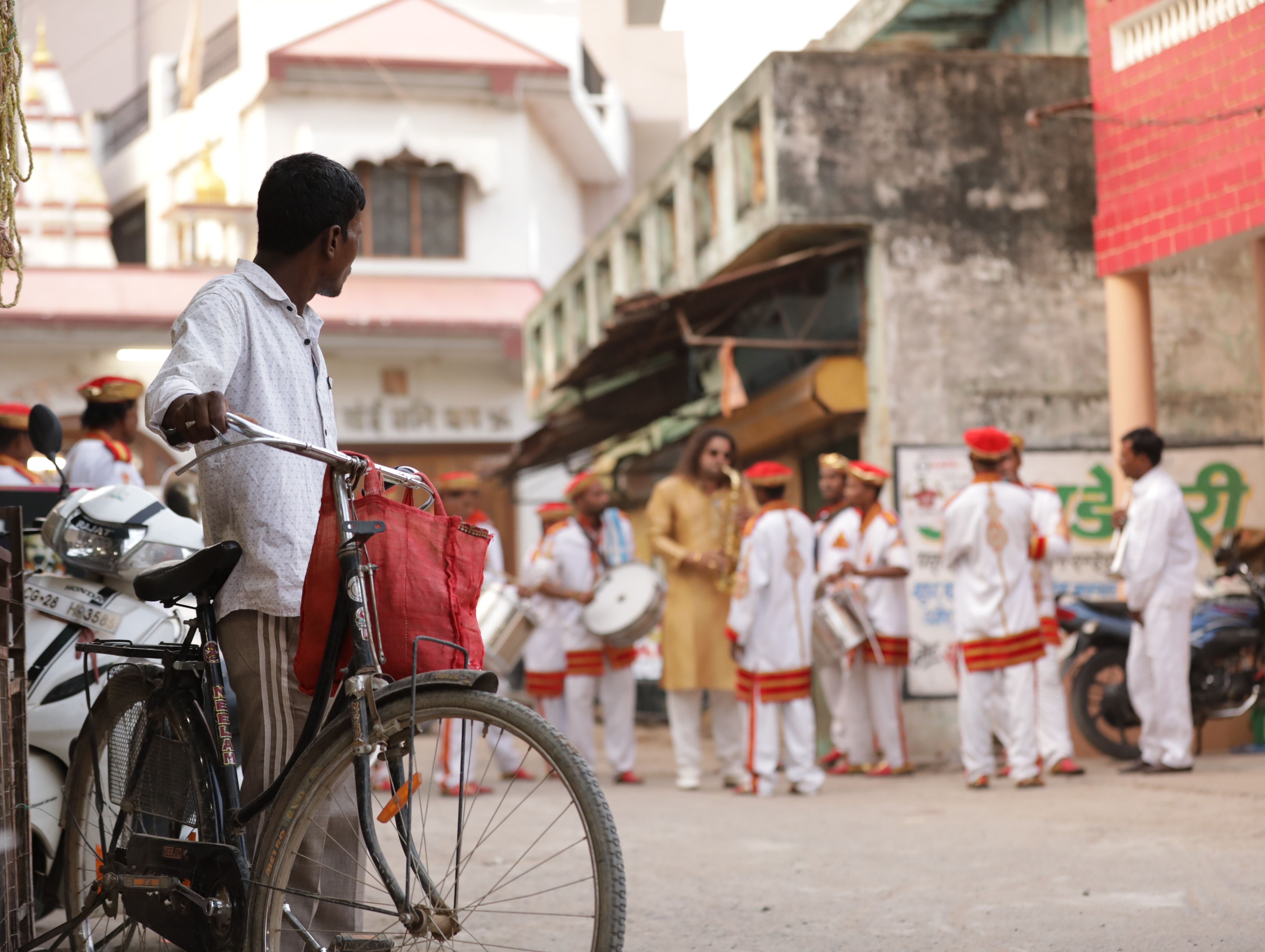 Traditional Indian Street Band in Lormi, Chhattisgarh · Free Stock Photo