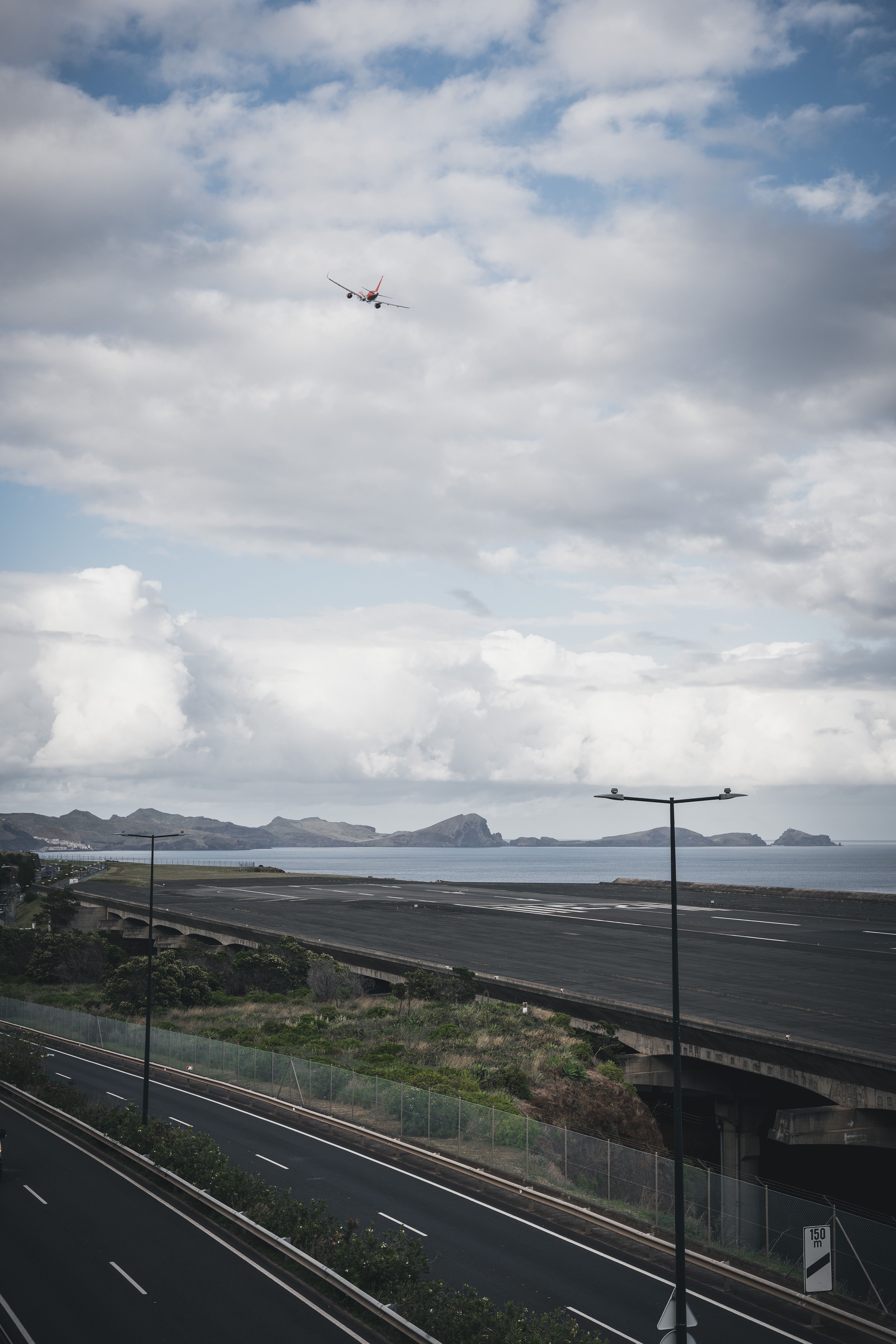 Airport Approach Photos, Download The BEST Free Airport Approach Stock ...